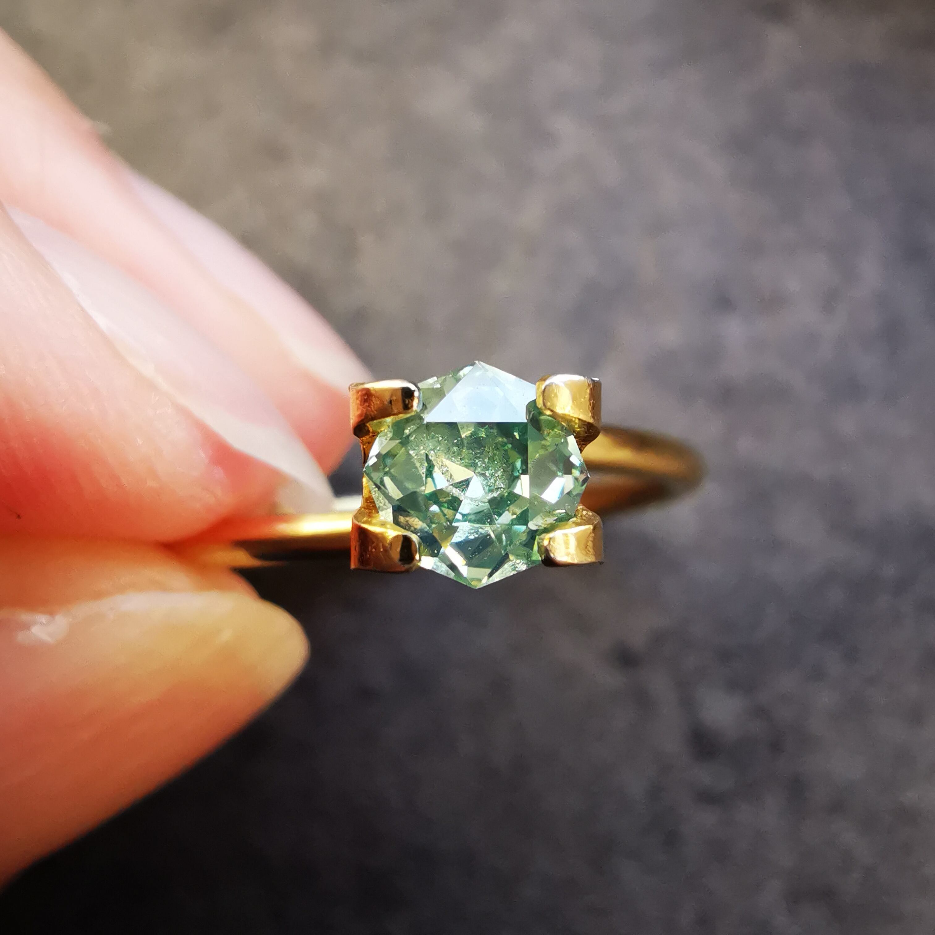 ジルコン 0.49ct / A-0616 | Tam＆Tam Gem