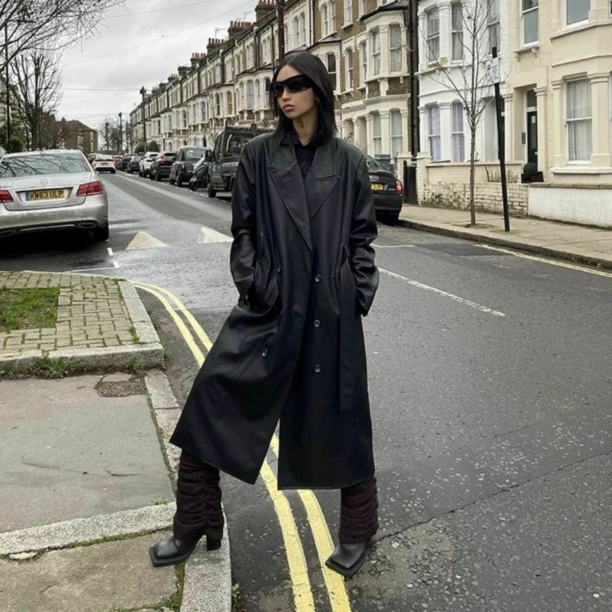 FUZZYKON オーバー エコレザー ロングコート ブラック テーラード | Uturi -日本未入荷 海外ブランドアイテム セレクトショップ-