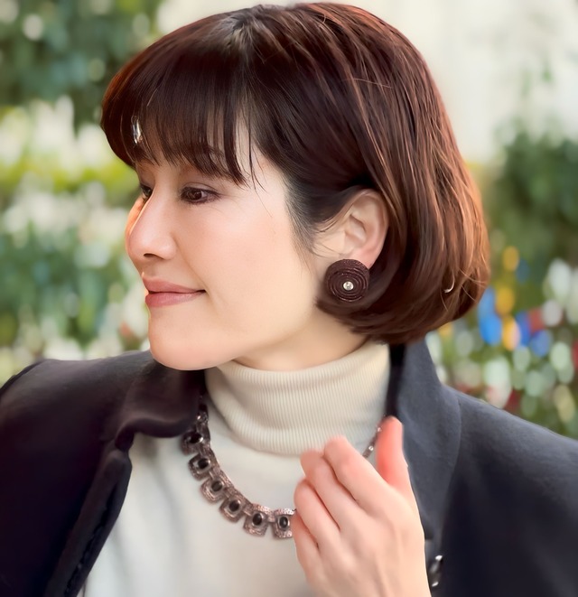 【662】ロールイヤリング | BELLA GENTE