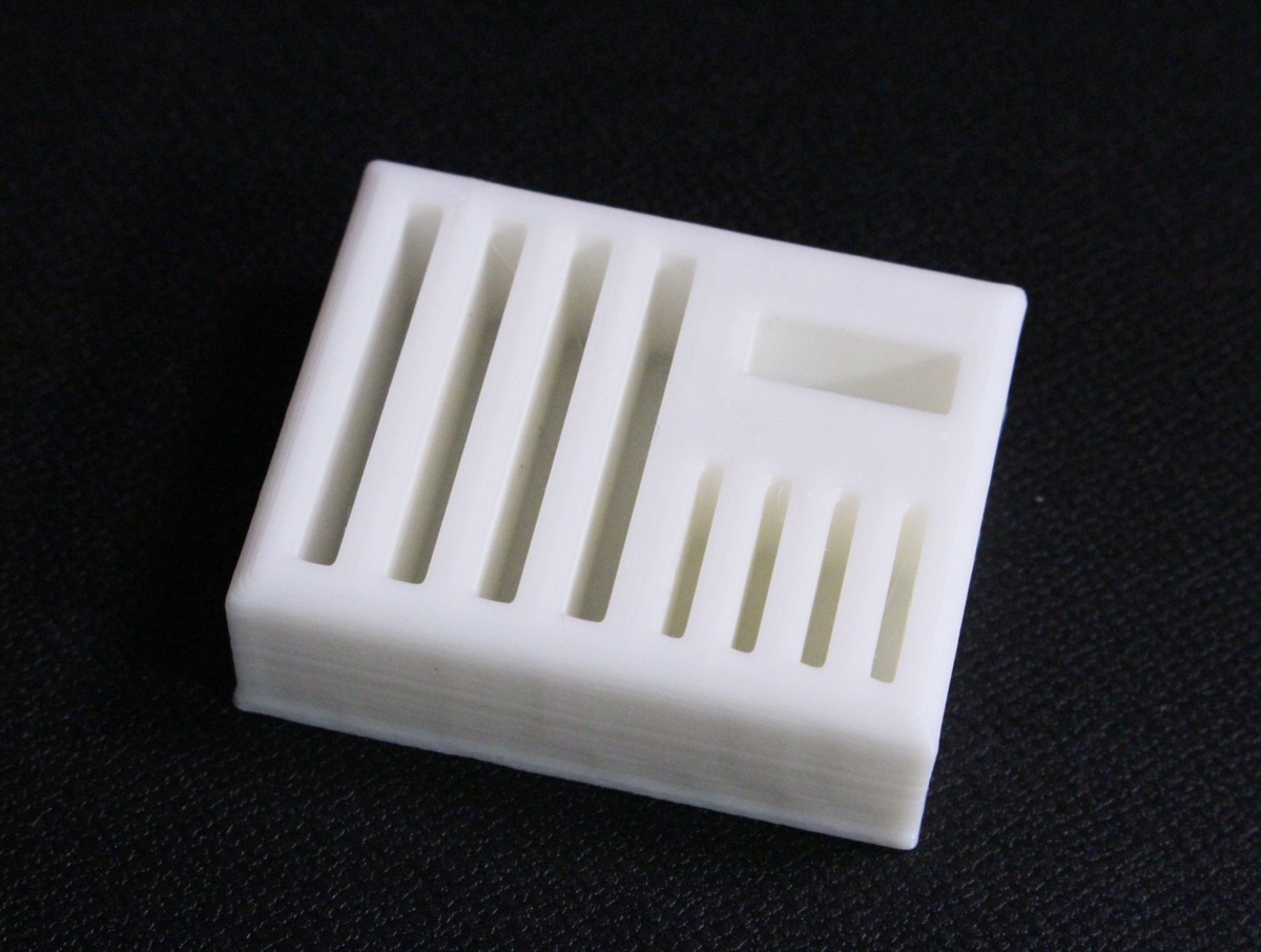 Memory Card Stand | TOBI CAMERA