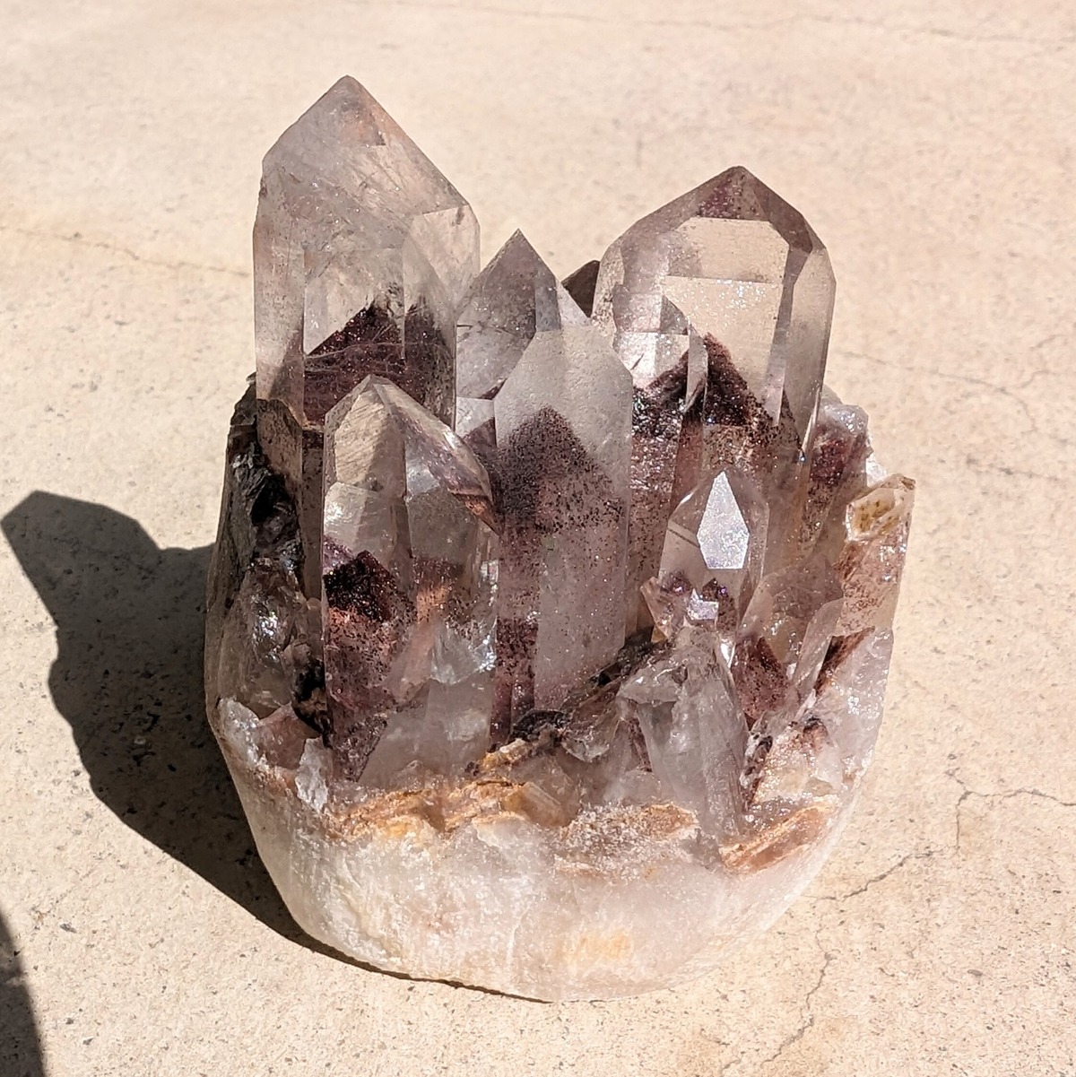 レッドファントムクォーツ クラスター | tori_planet_stones