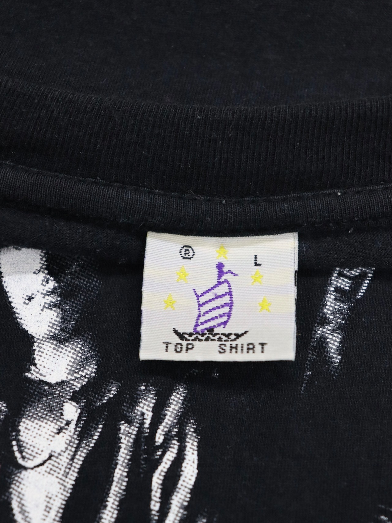 QUEEN Photo & Crest Graphic Tee | Higher Ground