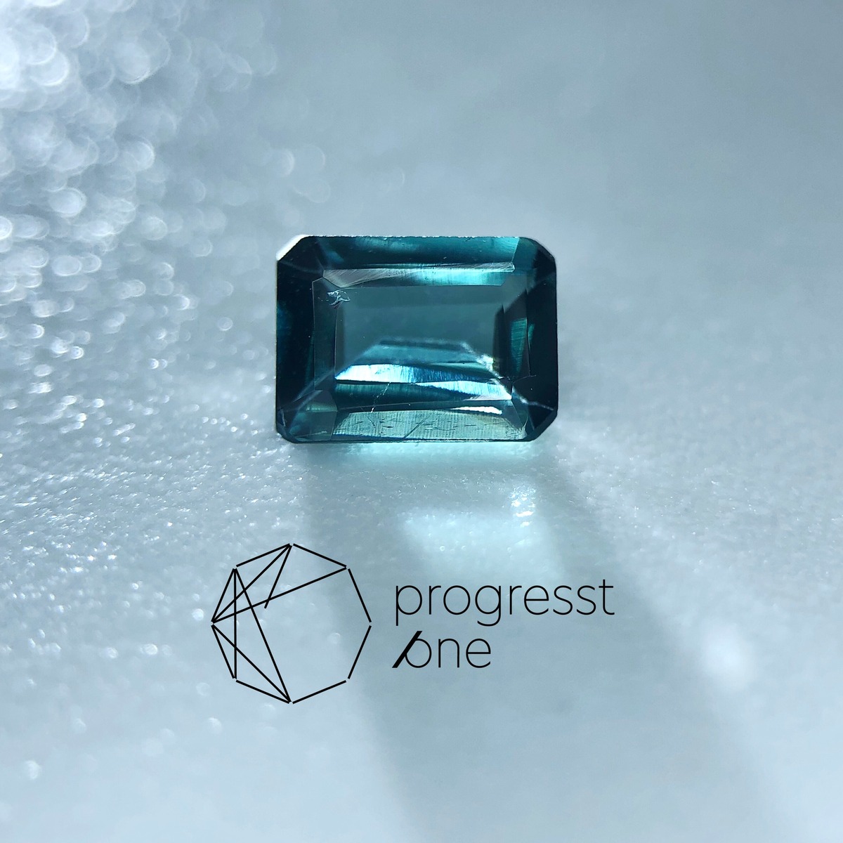 インディゴライトトルマリン0.41ct | progresstone