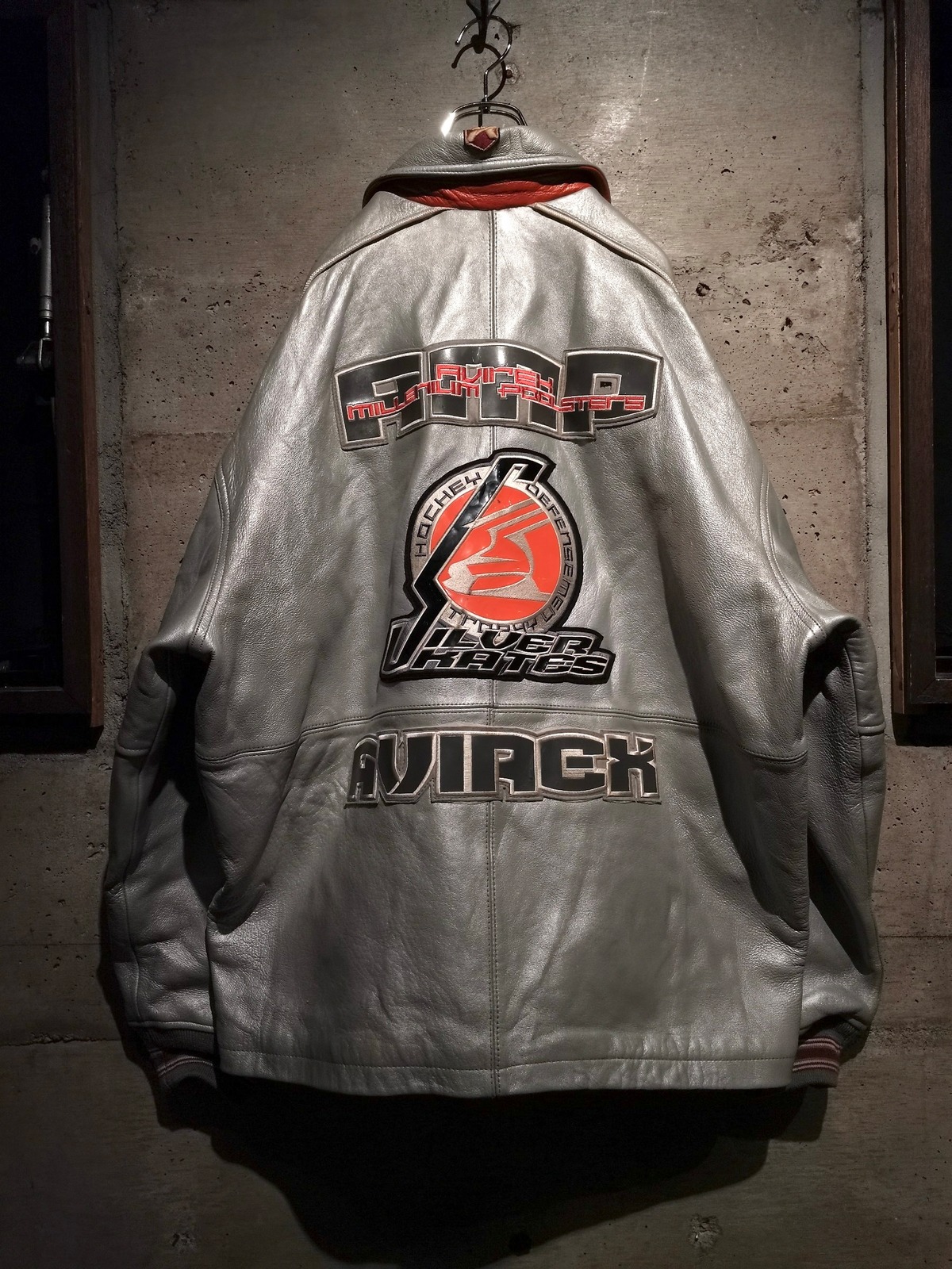 【Caka】"AVIREX" Special Patch Design Vintage Loose Silver Leather ...