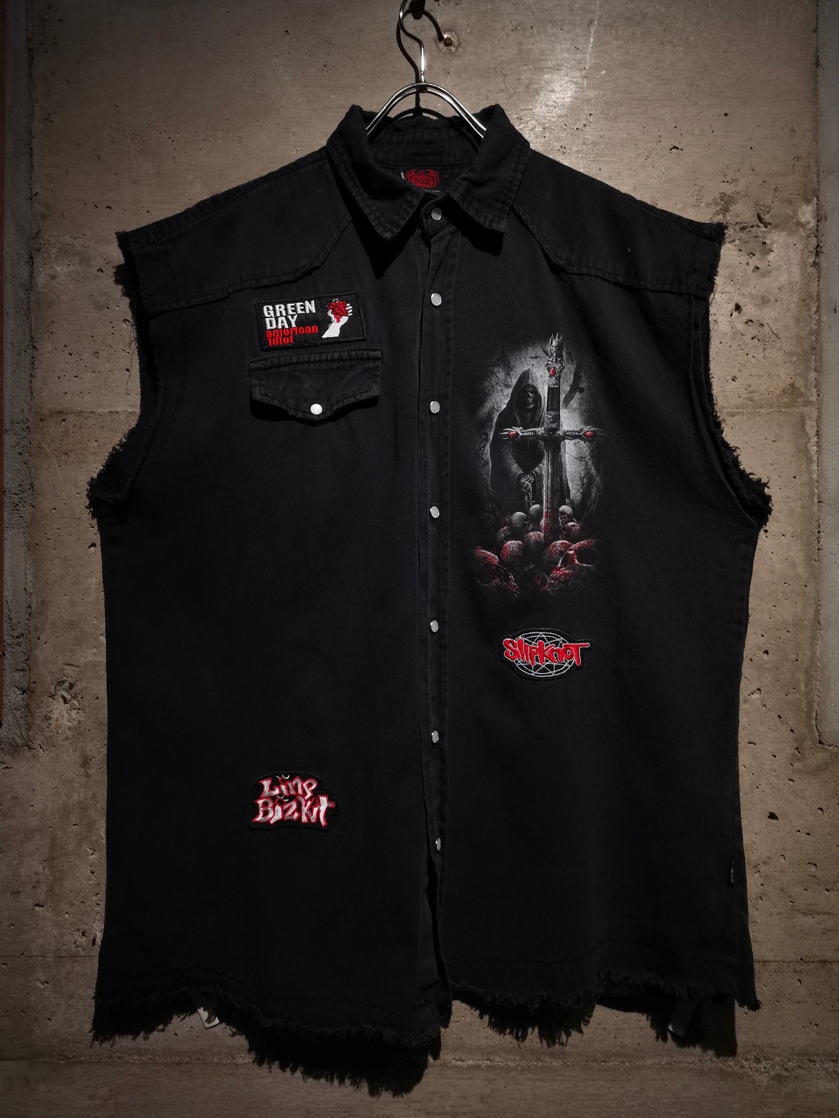 【Caka】Skull Print × Band Patch Design Vintage Loose Vest | Caka(カカ）下北沢古 ...