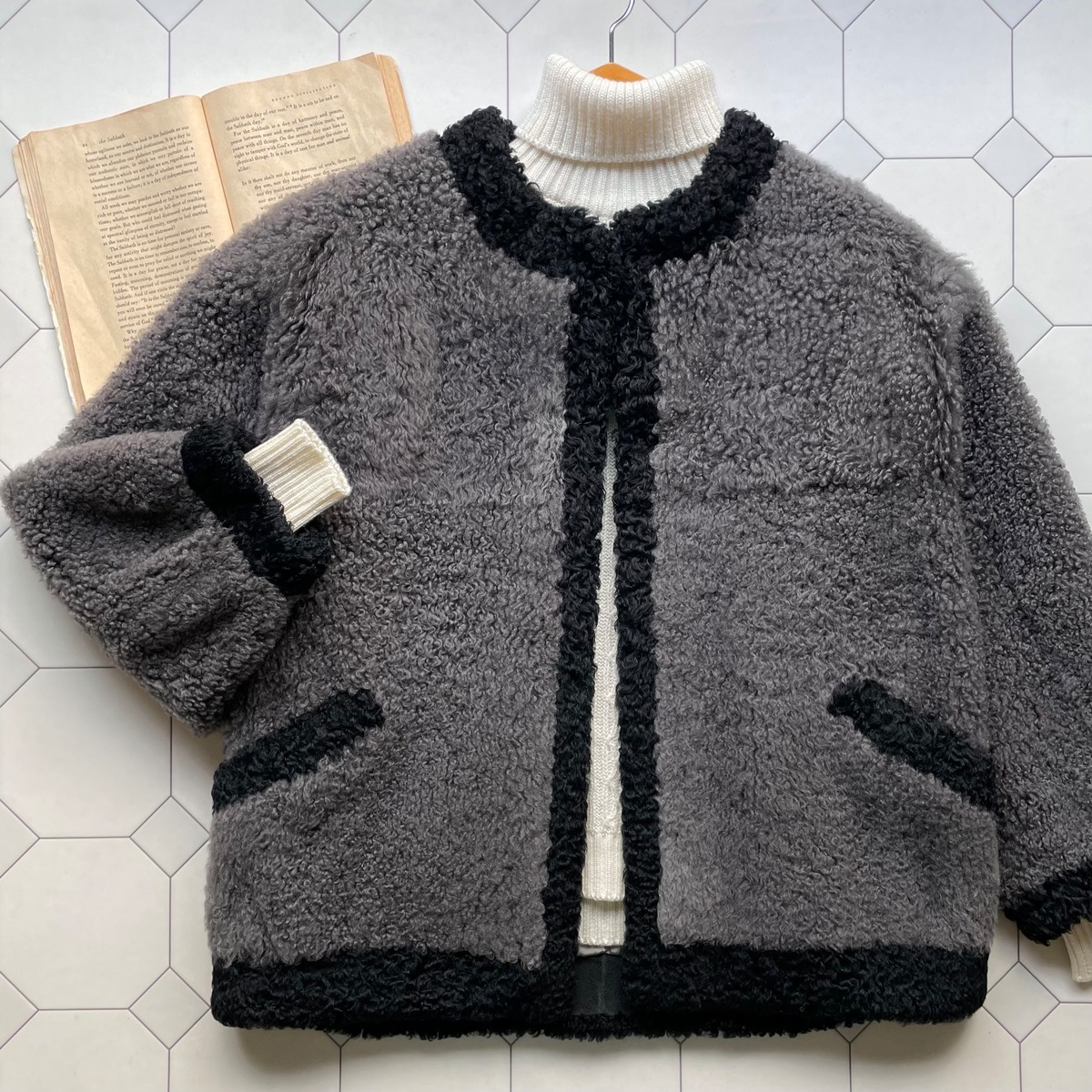 real fur bicolor jacket〈レトロ古着 リアルファー バイカラー ジャケット Fiancesse フィアセンス ジャパン ...