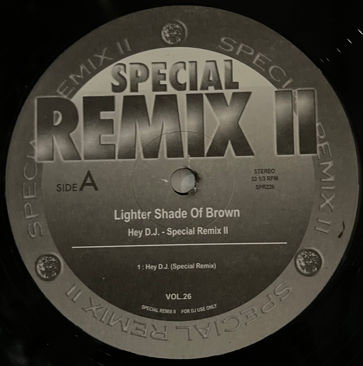 Lighter Shade Of Brown – Hey D.J.(Special Remix Ⅱ) (12") | oleo Records