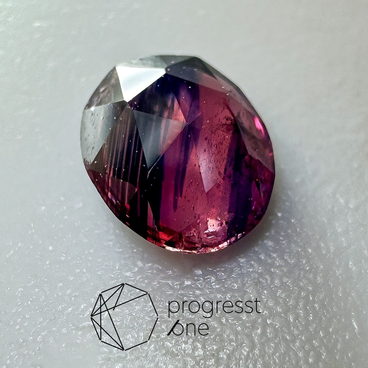 【虎祝】ウィンザーサファイア0.46ct＋α | progresstone