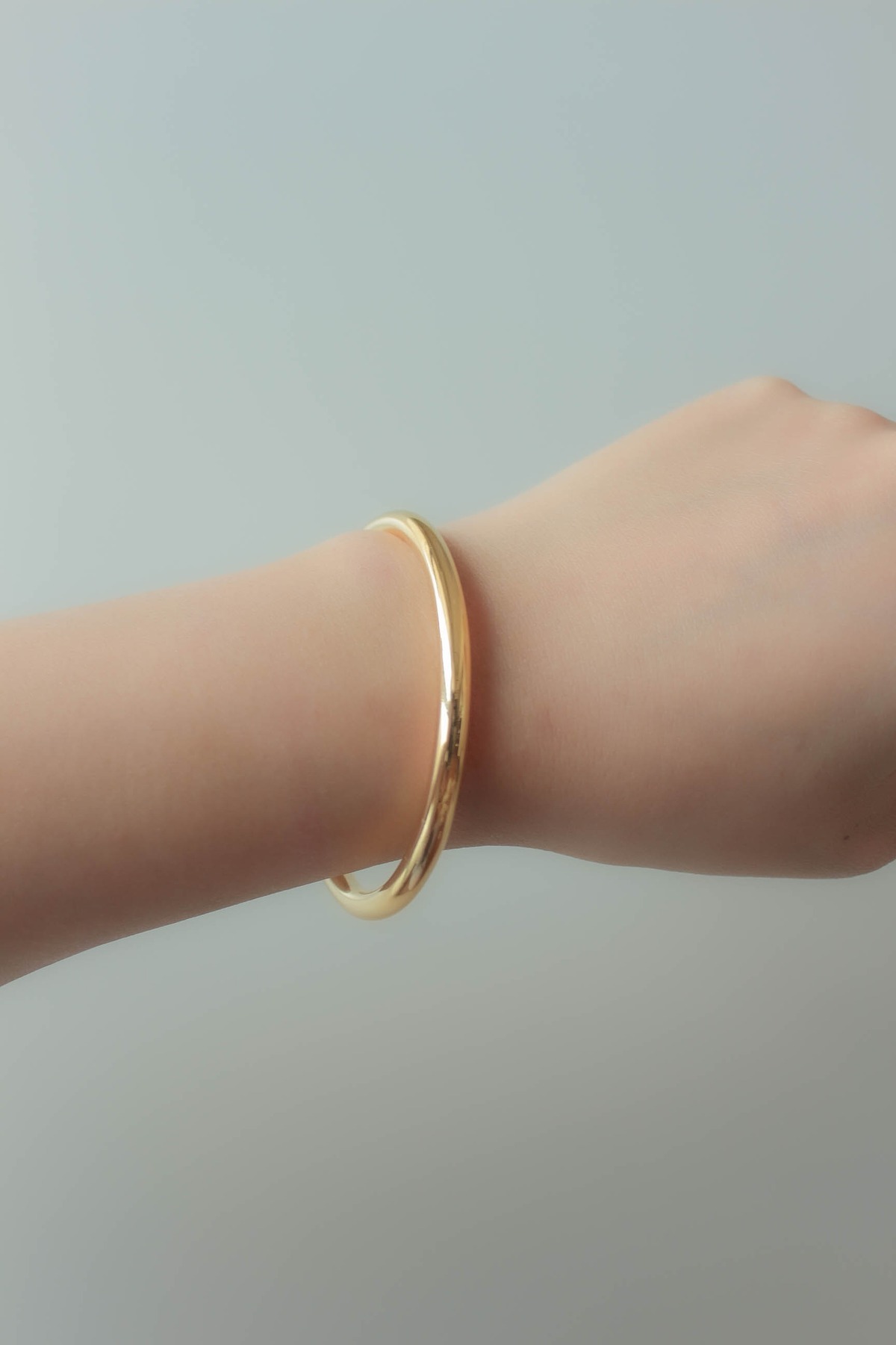 Single Bangle | 金属アレルギー対応のアクセサリー ebine