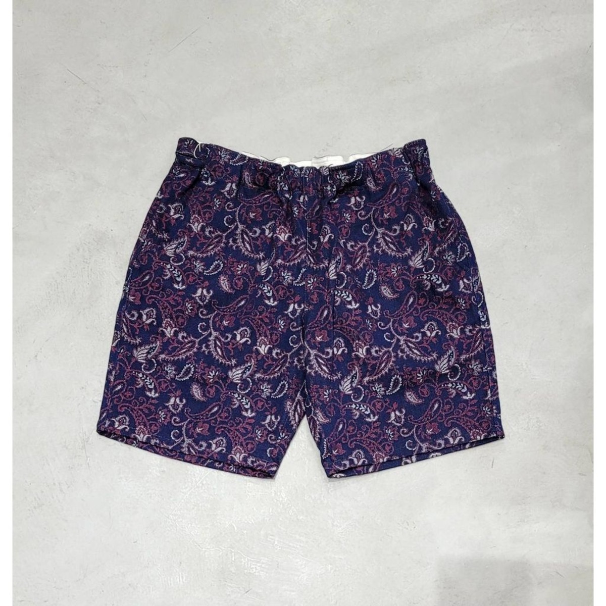 VOO INDIGO PAISLEY SHORTS（インディゴ × レッドペイズリー） | MAROON WEBSTORE