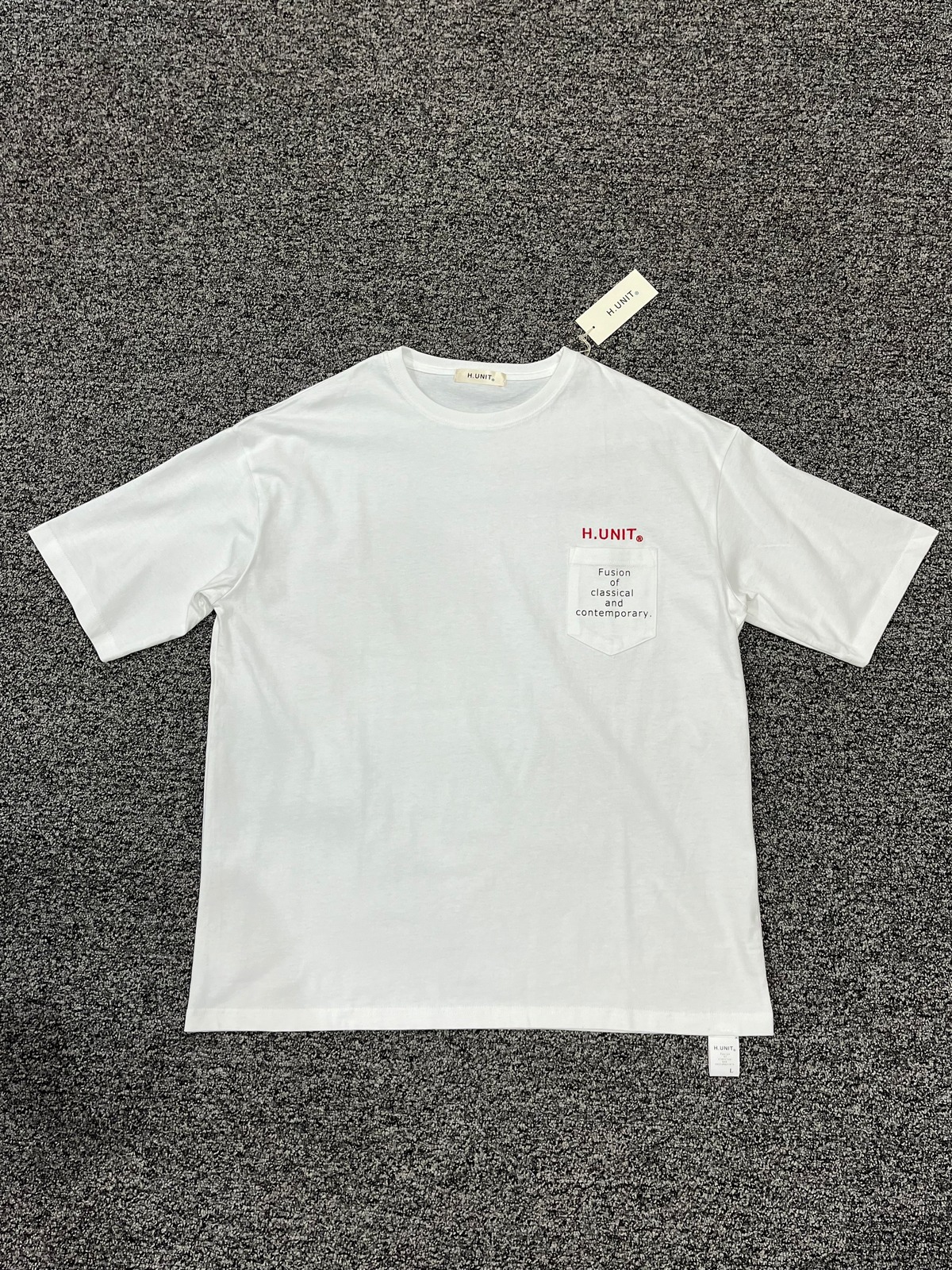 H.UNIT ロゴTシャツ | camps2021