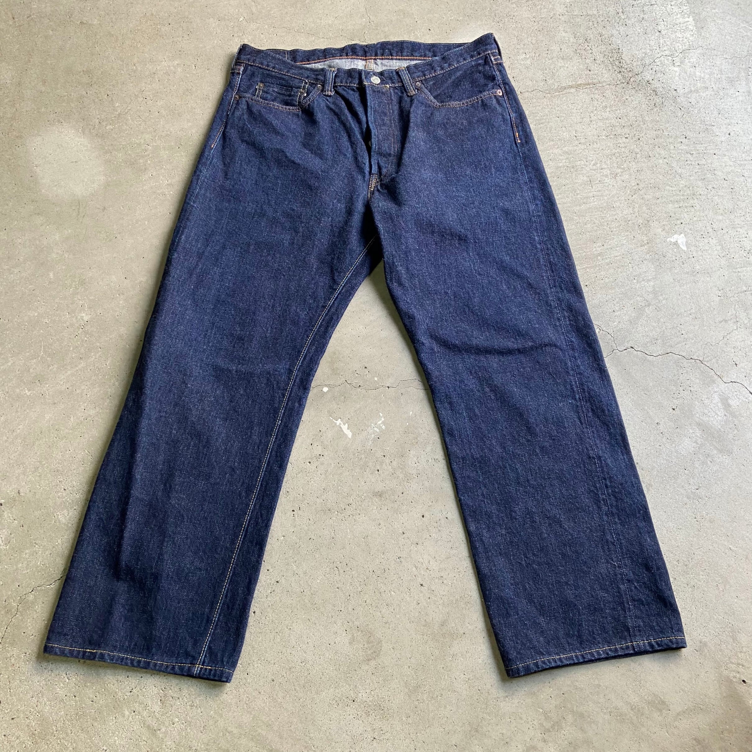 FULL COUNT 1101 フルカウント 赤耳 ボタンフライ レザーパッチ デニムパンツ ジーンズ メンズW36 古着【デニムパンツ ...