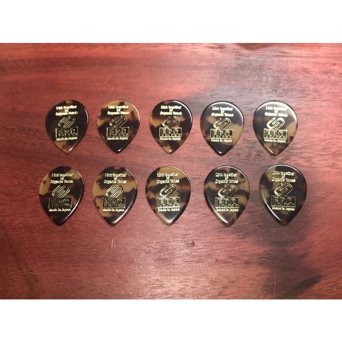 10枚セット F.P.C. Original "Organic Tone" Pick【送料無料】 | F.P.C.