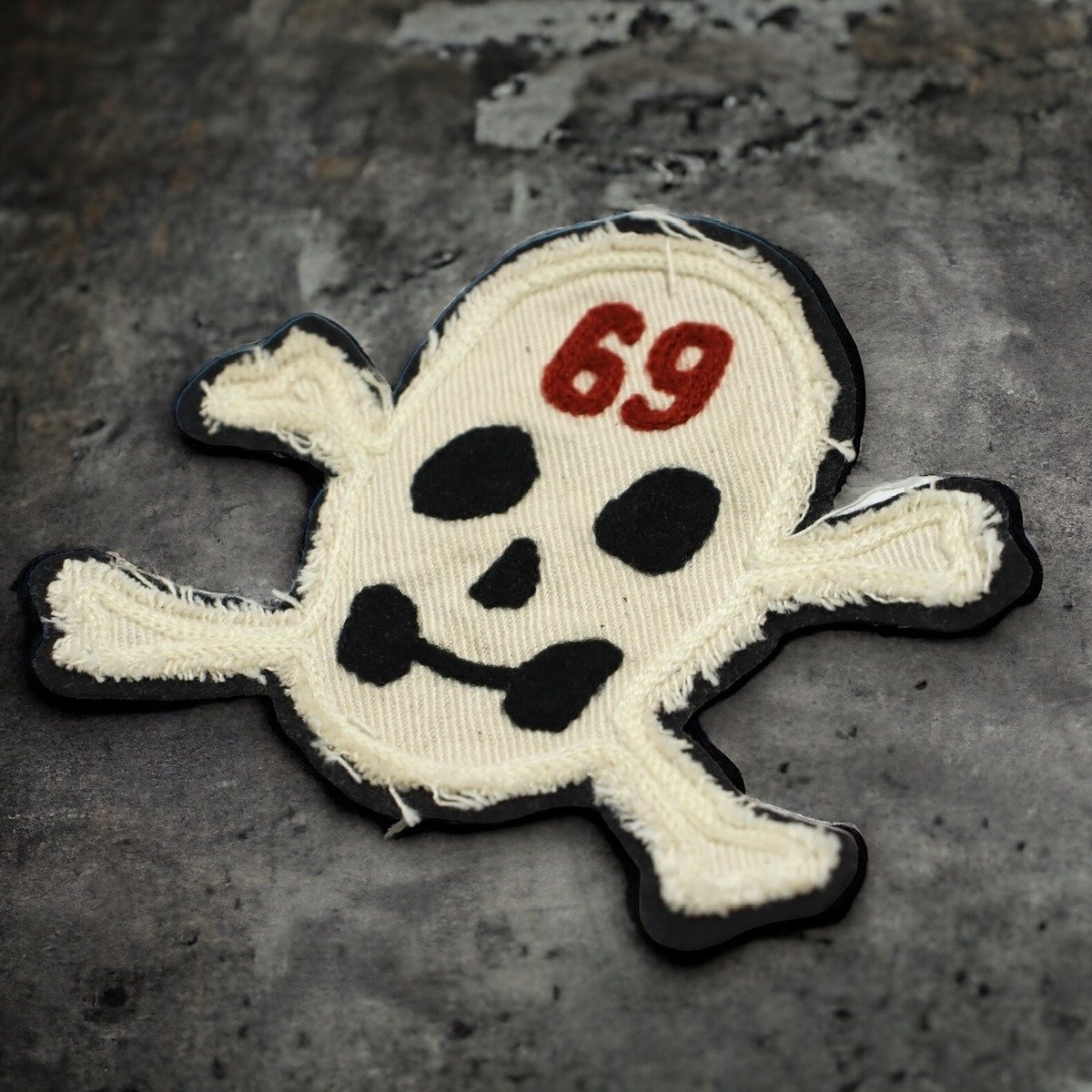 “69 SKULL” PATCH チェーンステッチワッペン | 【RIOTT/ライオット】