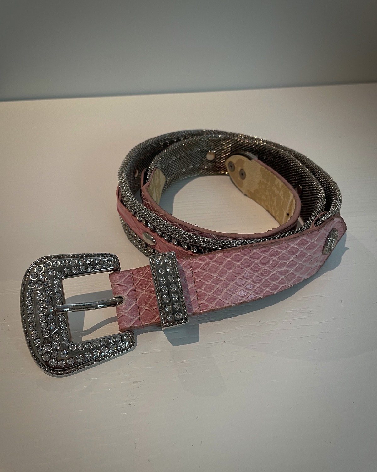 mcbling pink glitter belt | Queens