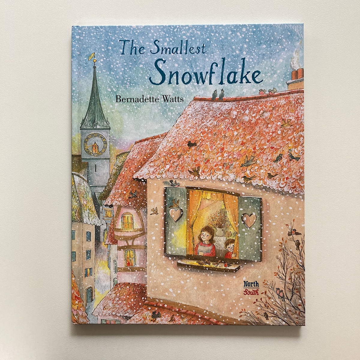 The Smallest Snowflake | 素敵な洋書の絵本のお店 Read Leaf Books