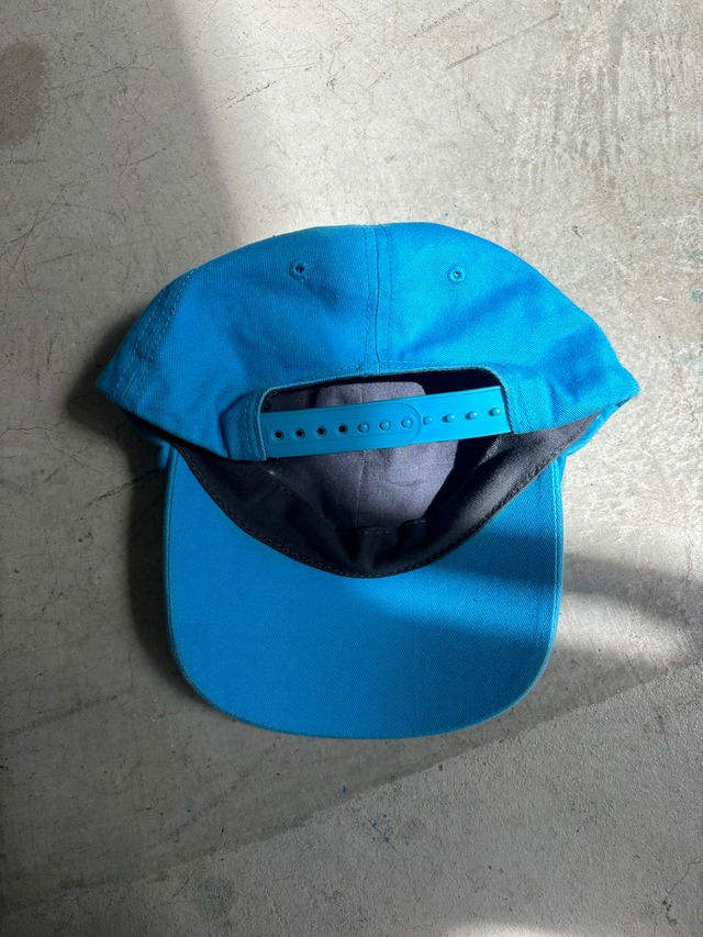 amazon cap | web_pee