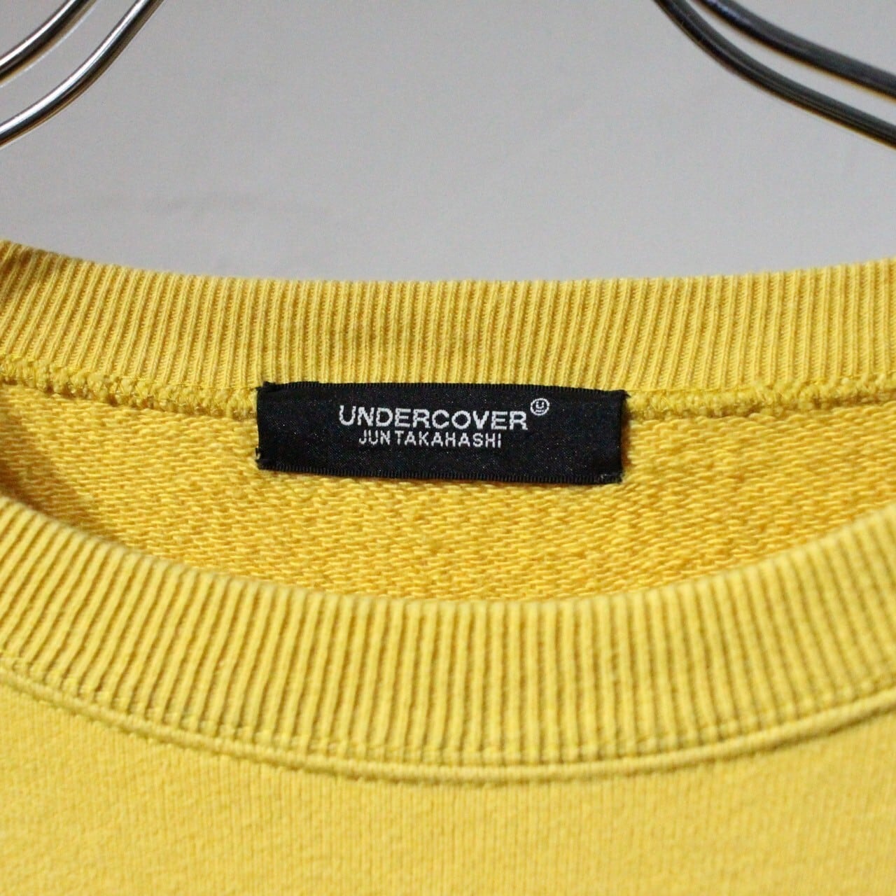 UNDERCOVER UNDERCOVER
