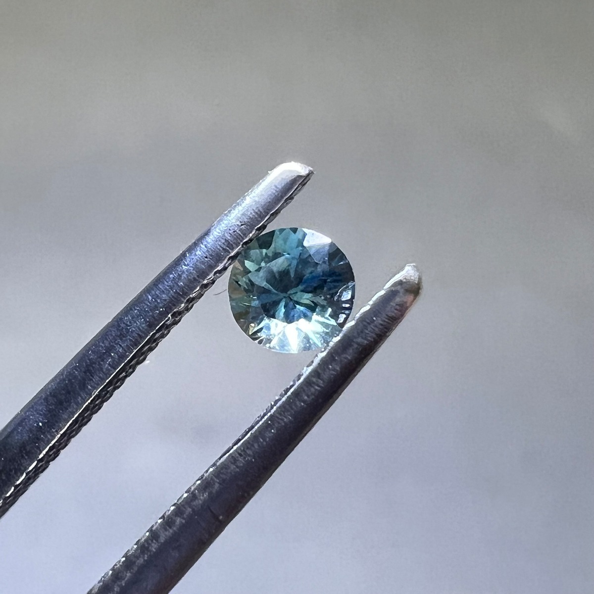 サファイア0.15ct 3.13mm ラウンドルース | 鈴木屋