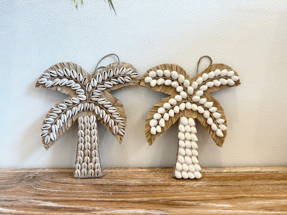 shel palm tree hanging | CURA RESORT INTERIOR