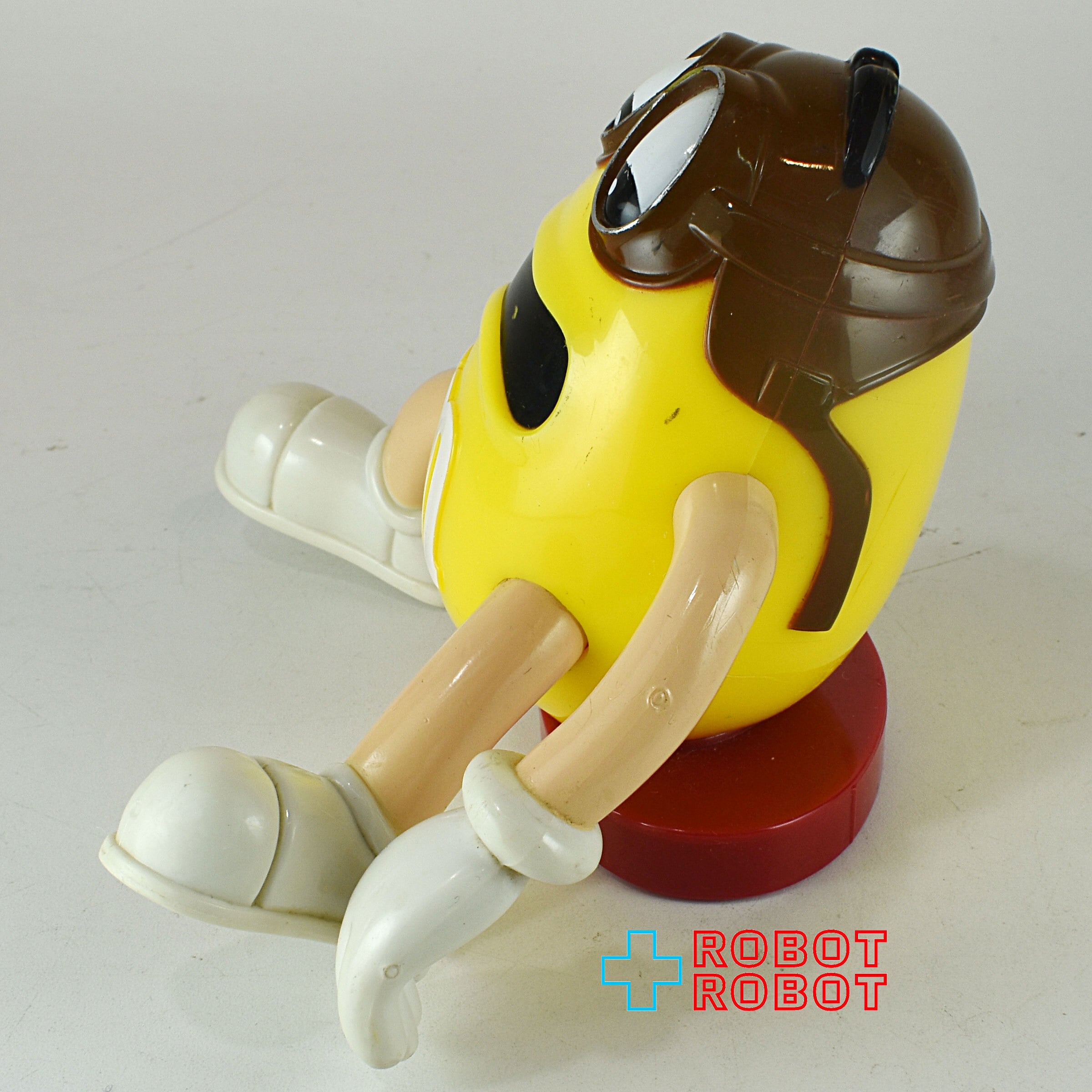 M&M's エムアンドエムズ イエロー パイロット フィギュア | ROBOTROBOT