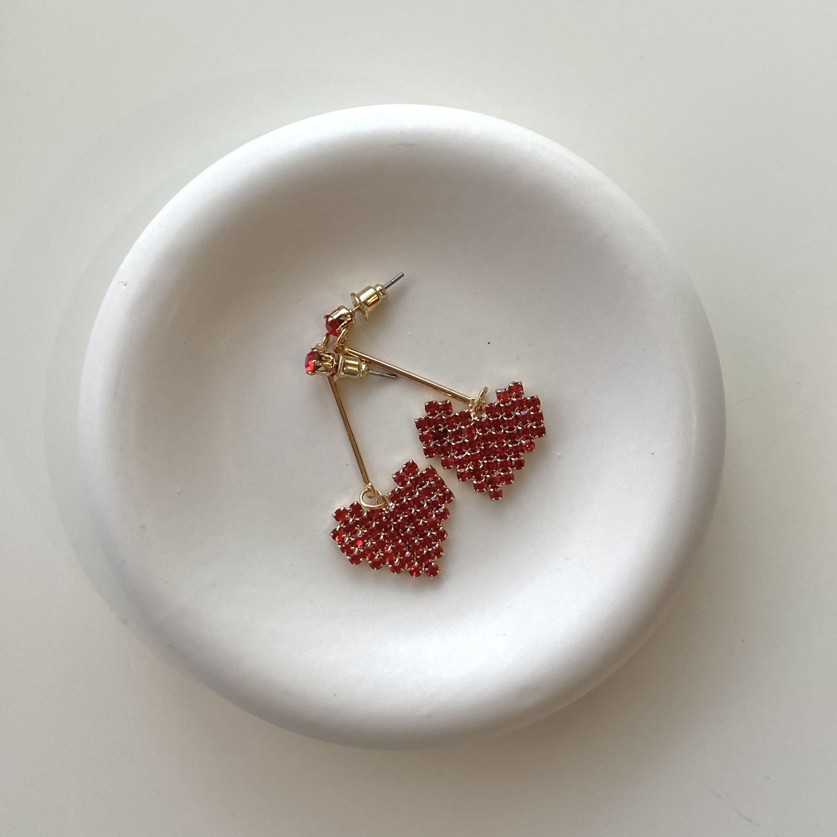 P045 pixel heart pierce | mia minne