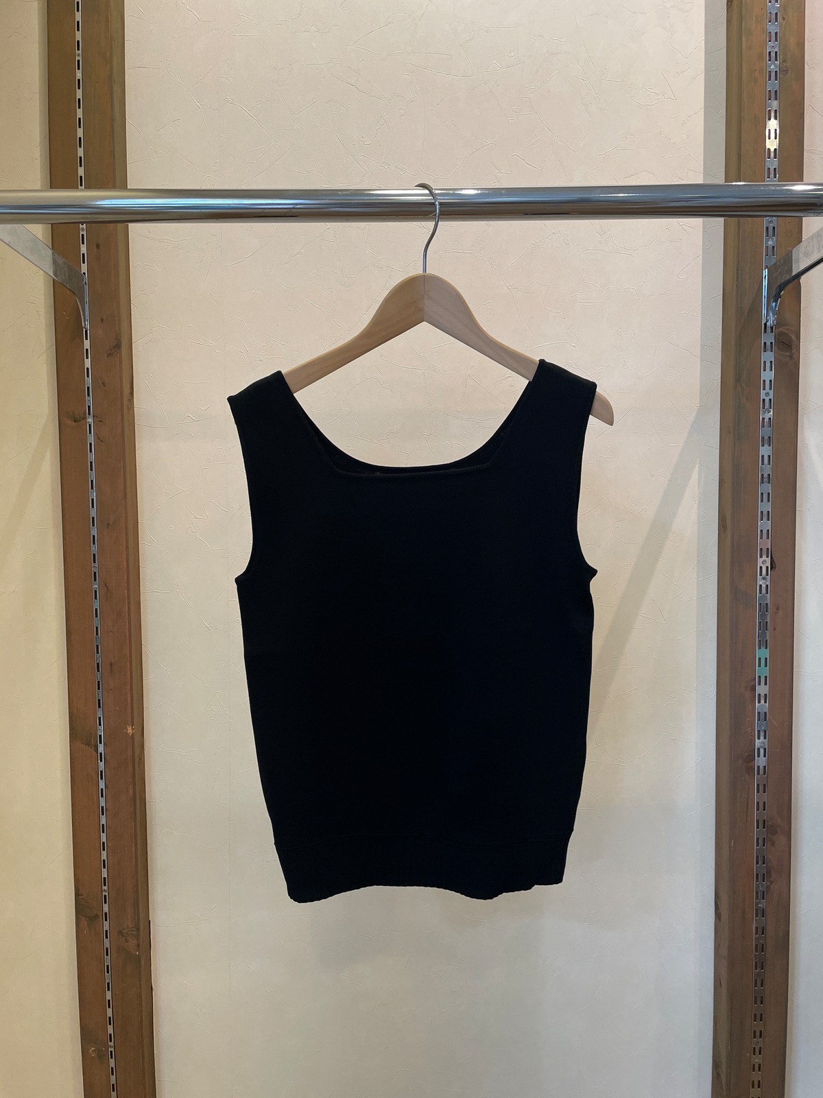 再入荷！2025SS hunch前後2WAY スクエアニットタWYQ6957 ブラック | moupeeladies