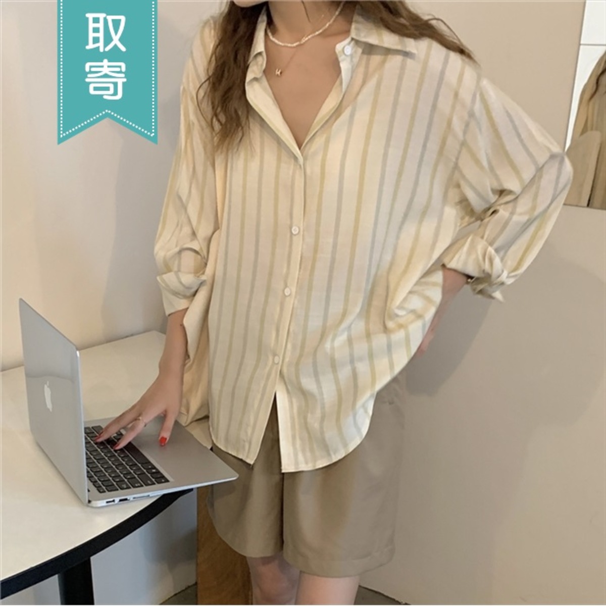 ストライプ 長袖 シャツ レトロ メンズライク カジュアル レディース こなれ感 抜き襟 オフィスカジュアル ※【取寄：発送目安14-21日 ...