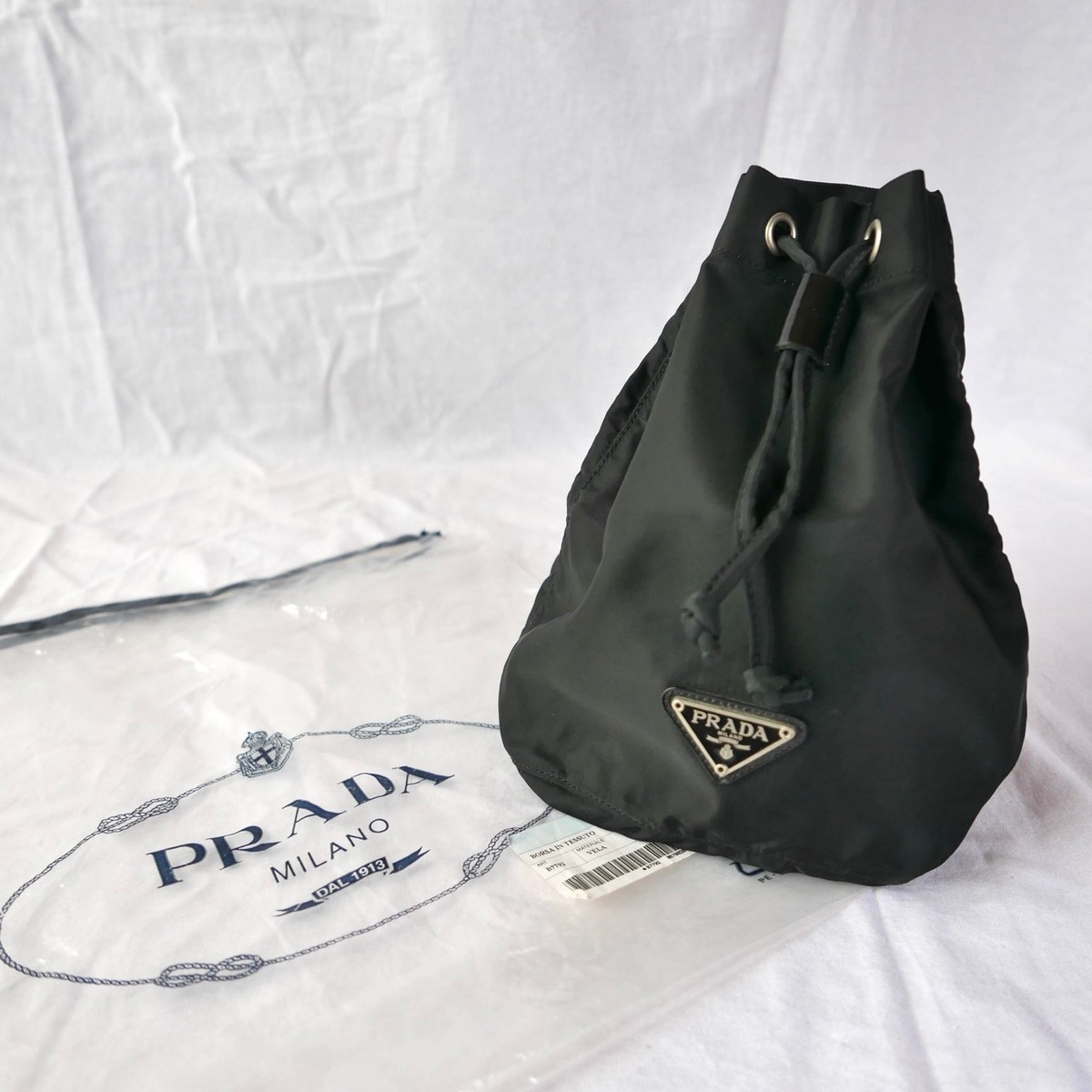 PRADA Drawstring Bag -Black- | CARBOOTS