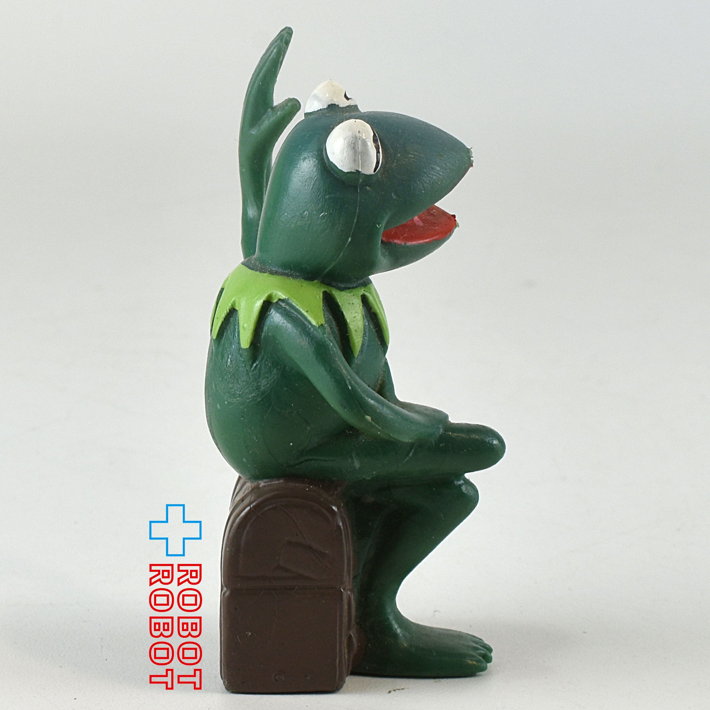 マペッツ カーミット PVCフィギュア ポルトガル | ROBOTROBOT