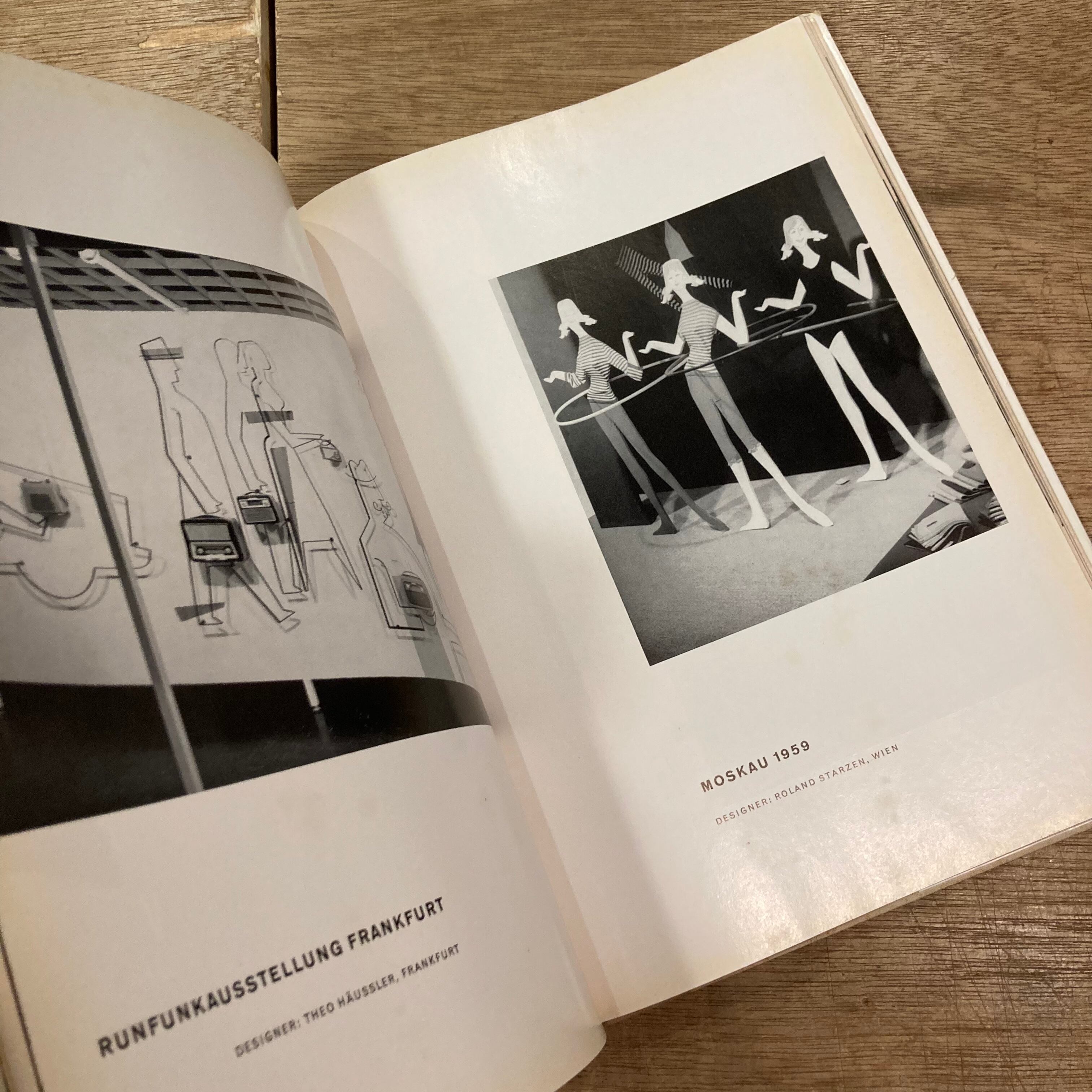 AUSSTELLUNGSSTÄNDE・ EXHIBITION STANDS 2 / ROBERT GUTMANN | 百年