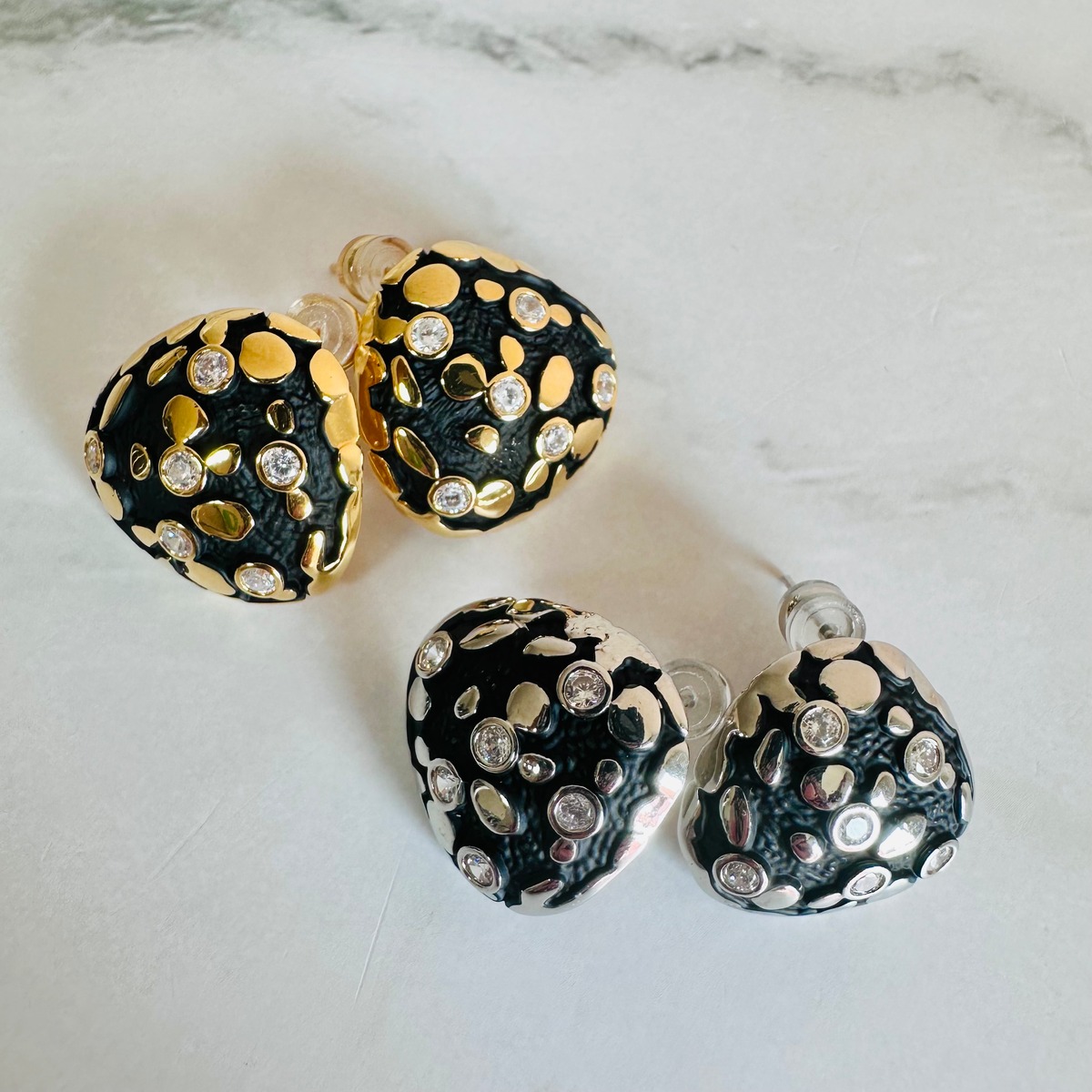 【695】エトワールドットピアス・イヤリング | BELLA GENTE