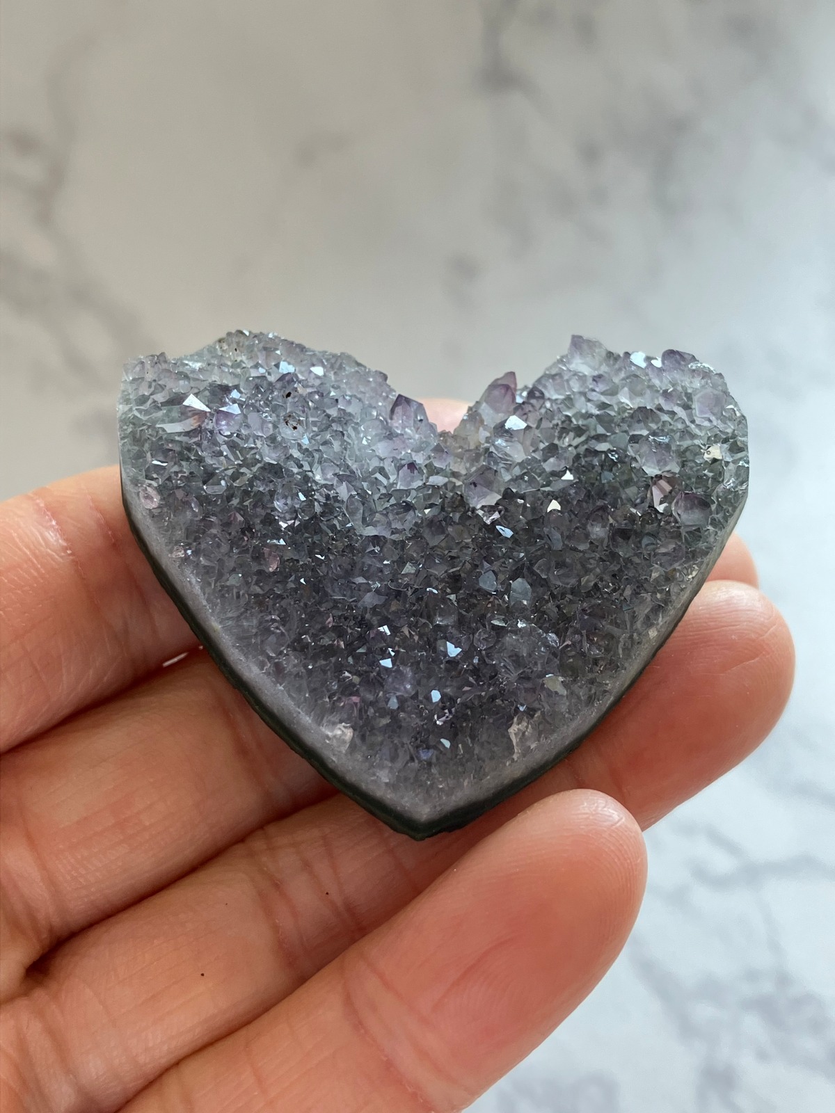 Amethyst heart shape cluster/アメジスト ハート型クラスター NO.2 | Lino Lani stone