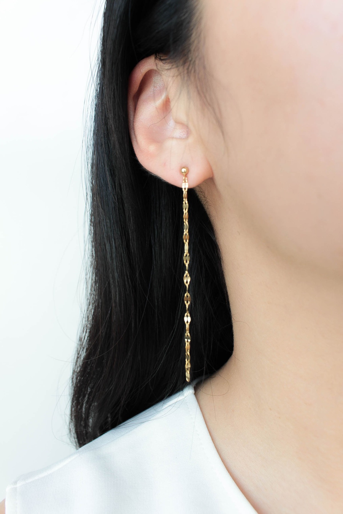 Sparkle Studs Chain Pierce | 金属アレルギー対応のアクセサリー ebine