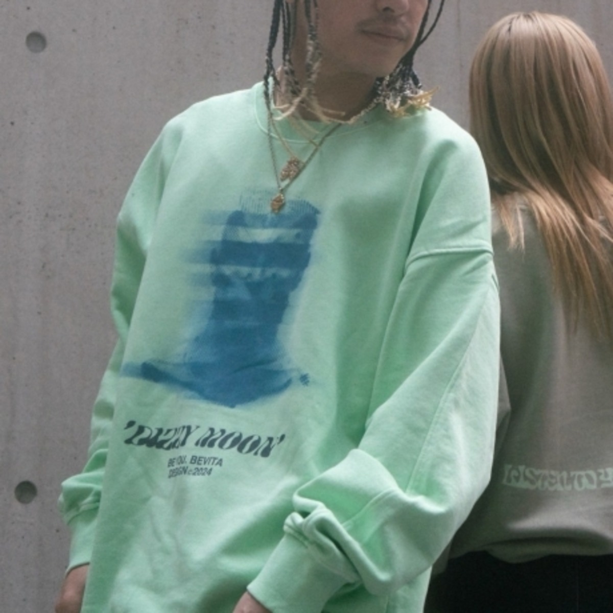 DIZZY MOON SWEATSHIRT 【green】 | BEVITA