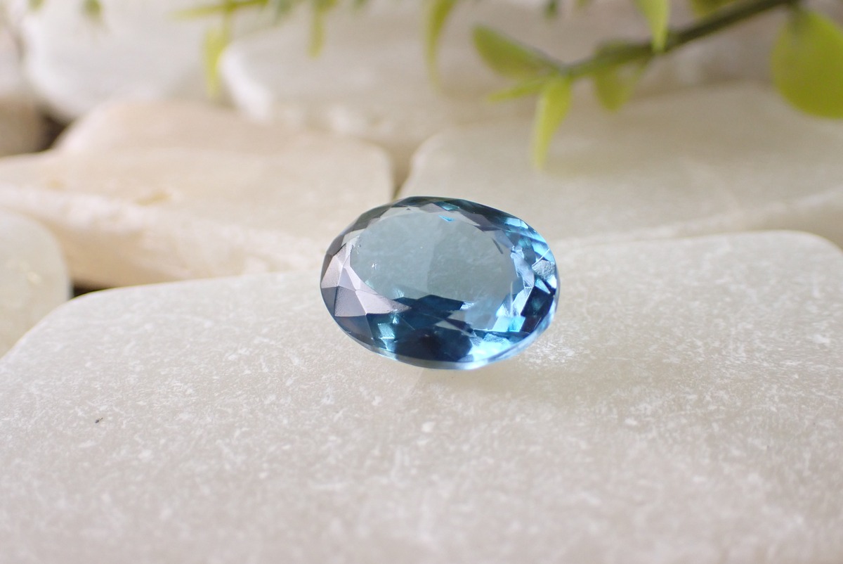 ロンドンブルートパーズ 9.81ct [C1‐519] | differencee(ディファレンシー)