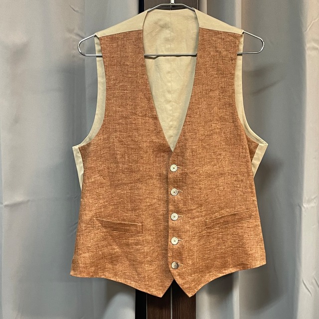 VEST | safarionline