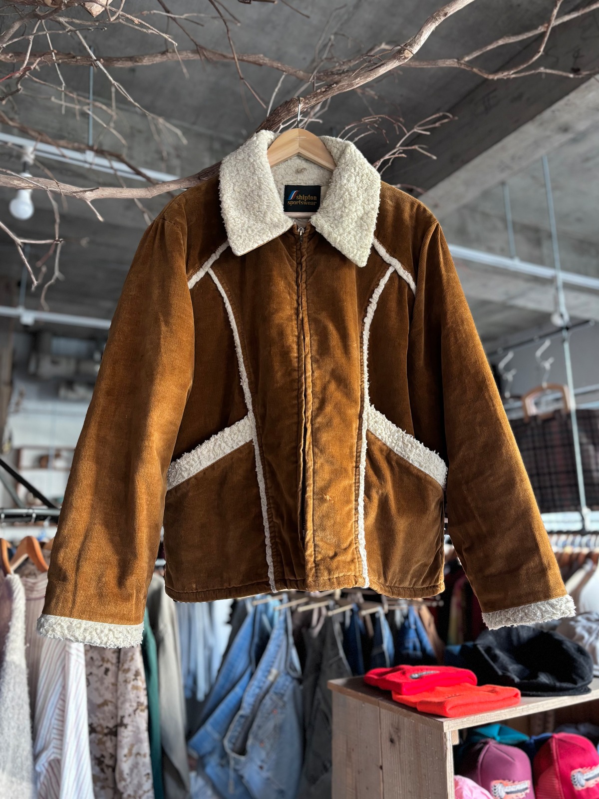 70s BOA | BEAGLE USED & VINTAGE
