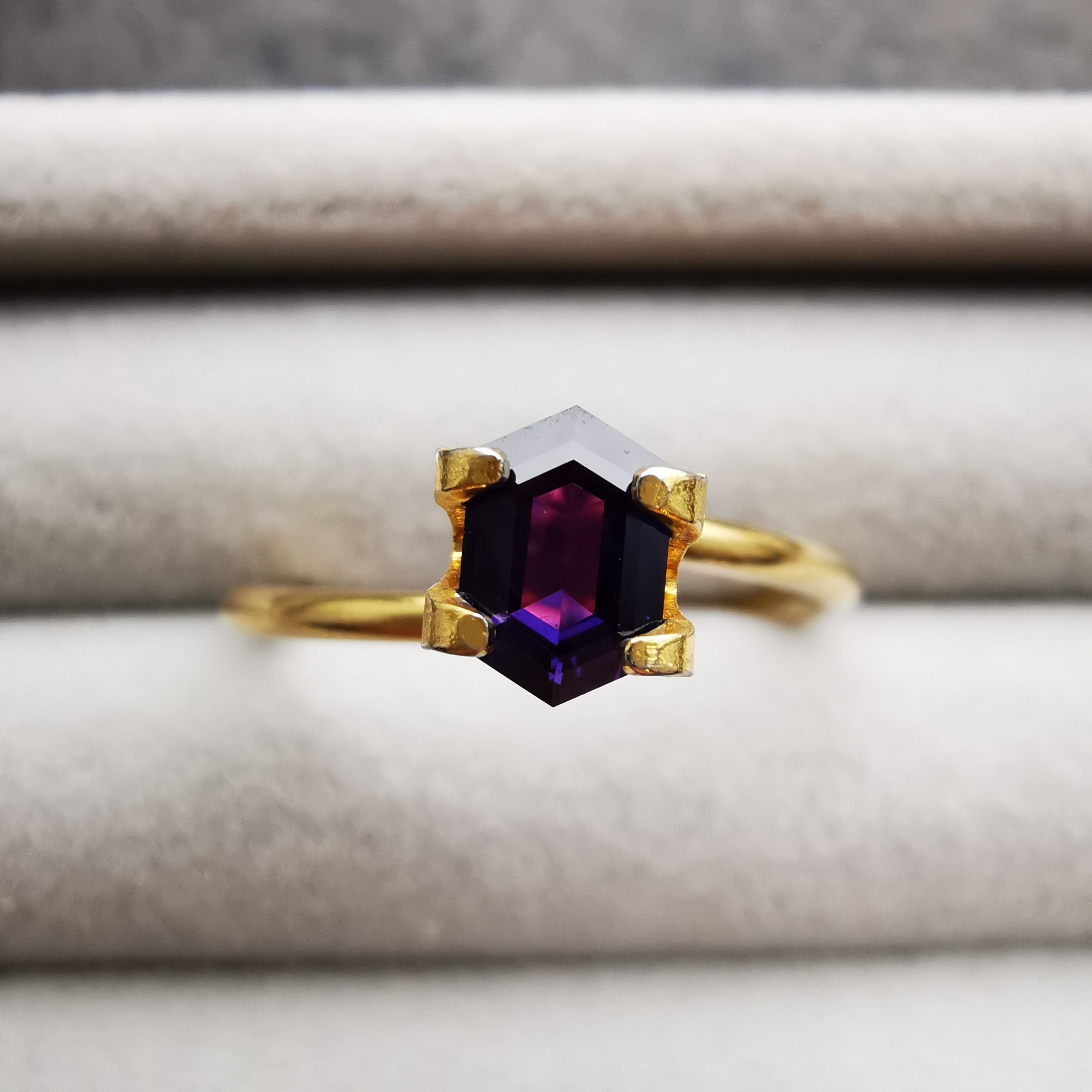 サファイア 0.53ct / E-3101W | Tam＆Tam Gem