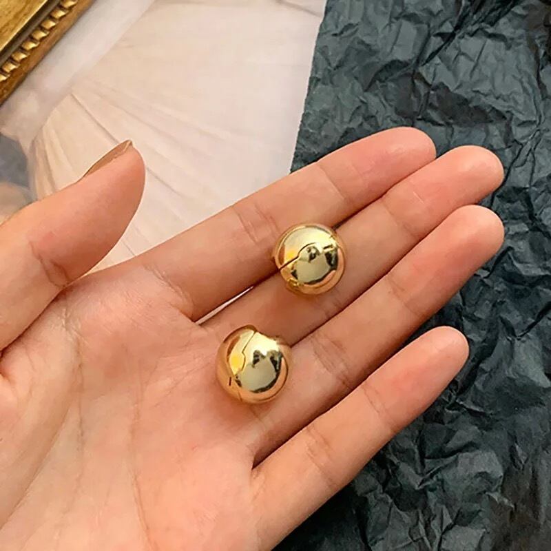 パックン ピアス 【アレルギー対応】925 | MERIA次回11月~12月発送予定