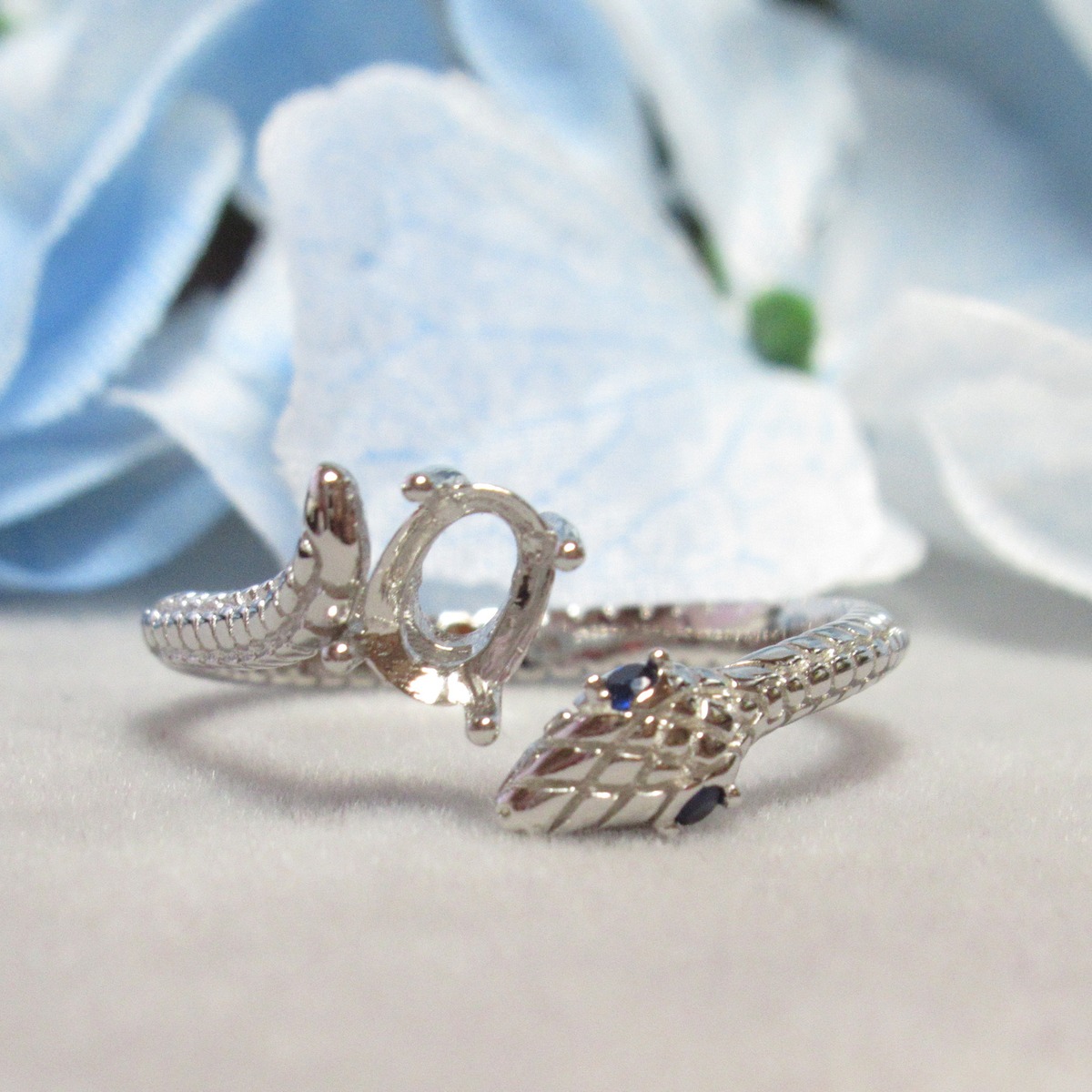 6×4㎜ スネーク ブルーアイ S925 リング台 SV | rue Sepia