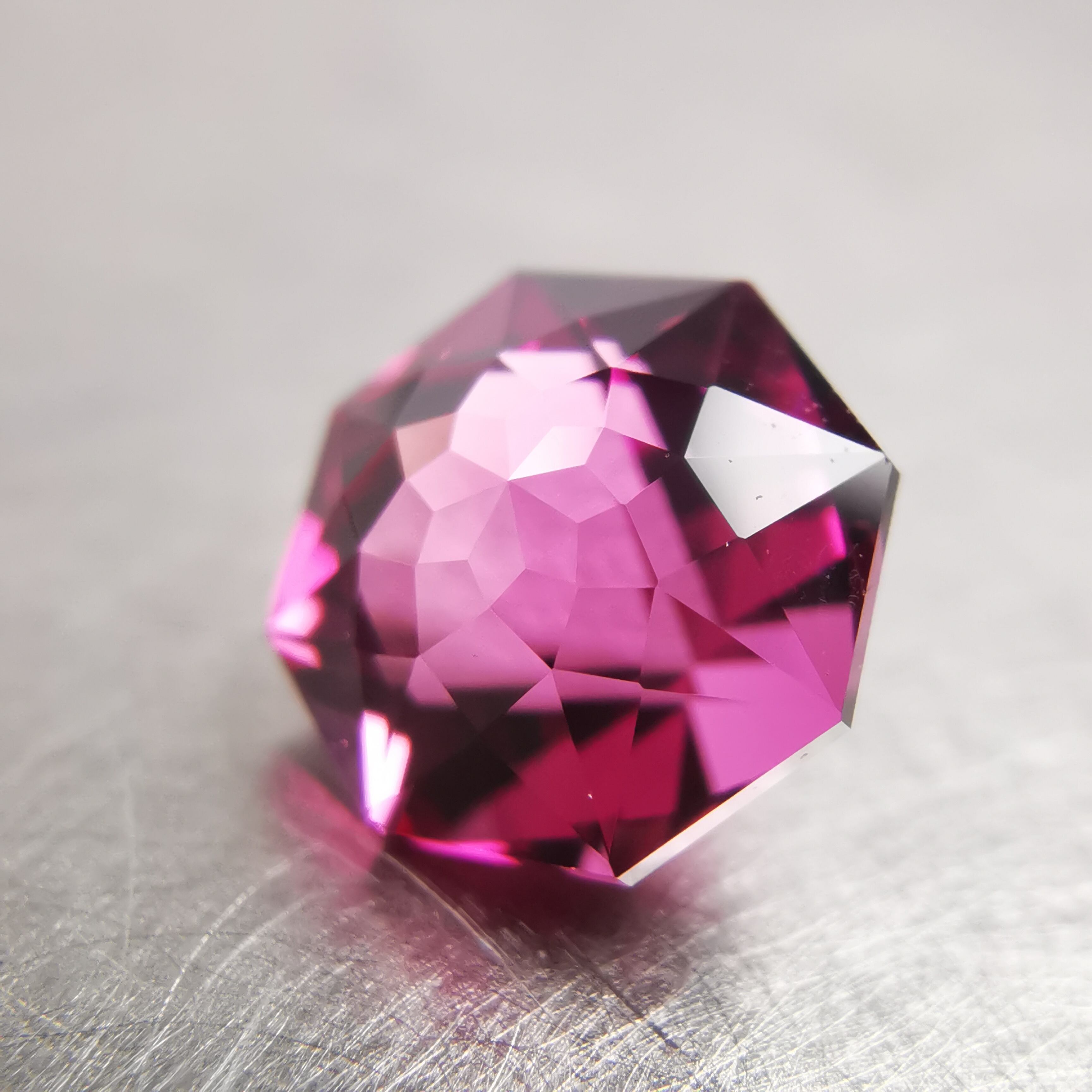 ロードライトガーネット 1.21ct / A-0601 | Tam＆Tam Gem