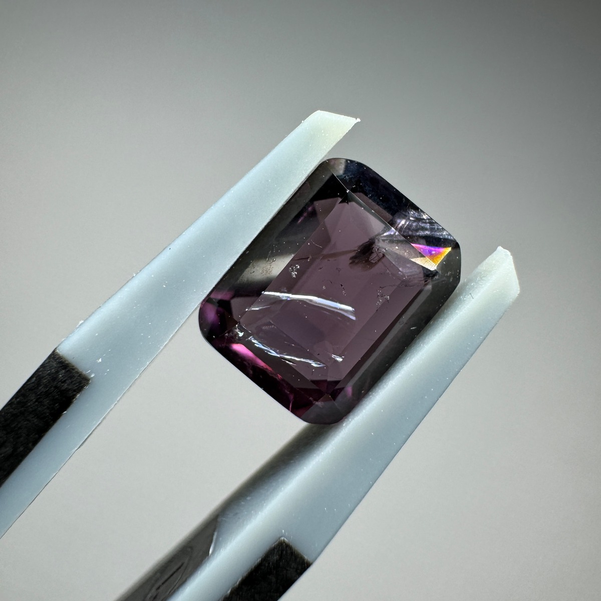 スピネル 〜虹と水溜まりのような〜 1.57ct | GEMマニ屋