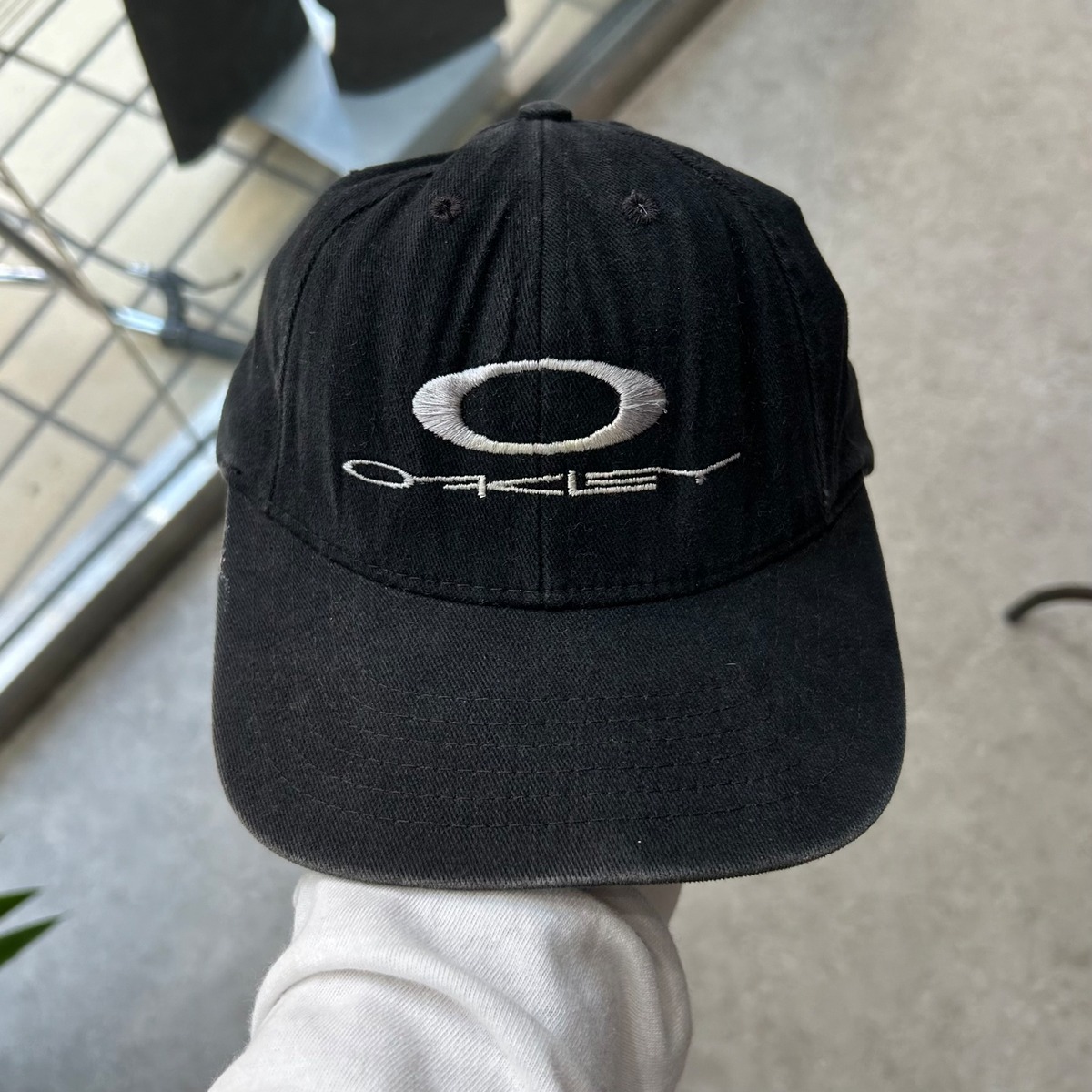 old OAKLEY logo design cap【仙台店】 | What’z up