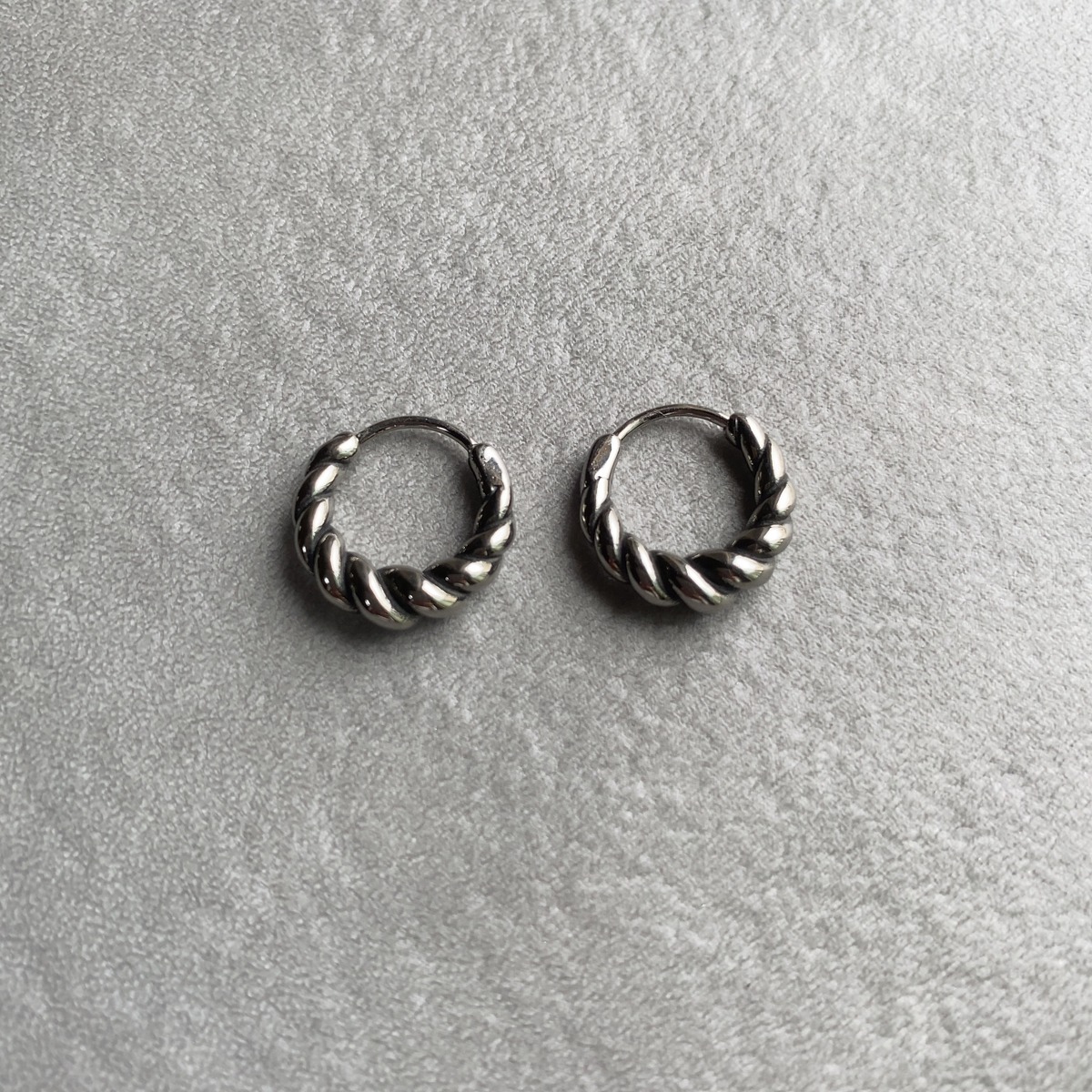 ツイストフープ/ピアス | mymind