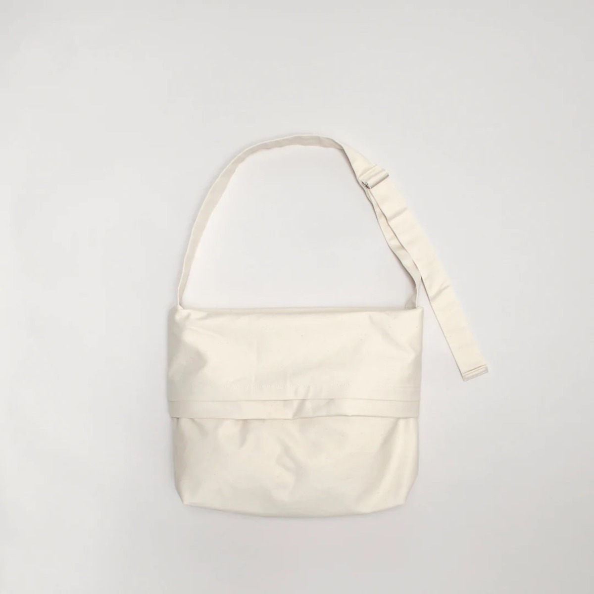 TRANSFORM BAG (M) -Ecru- | brick_hakata