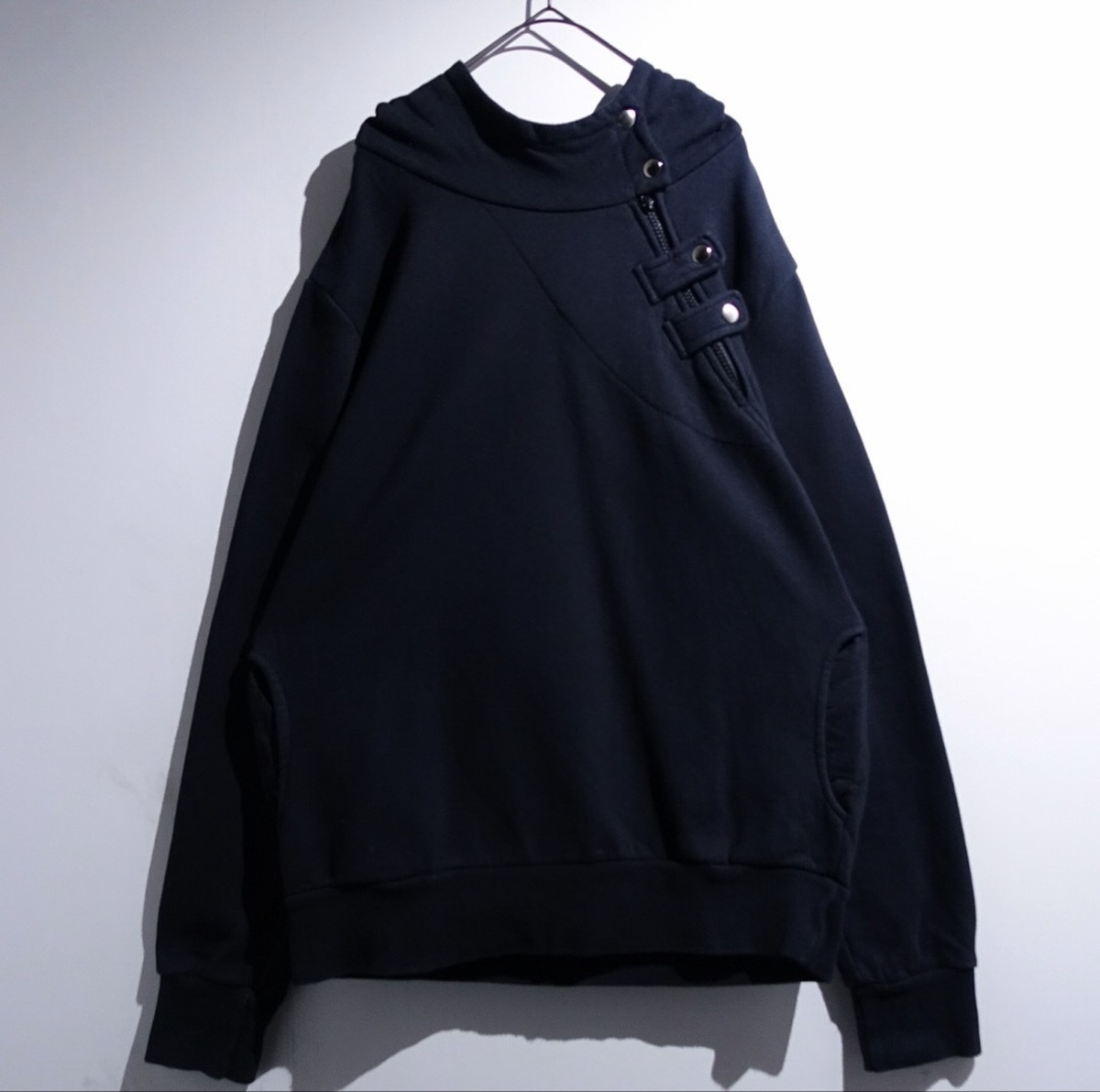 Black Diagonal Zip & Snap Button Design Sweat Parka | 古着屋 FORCE