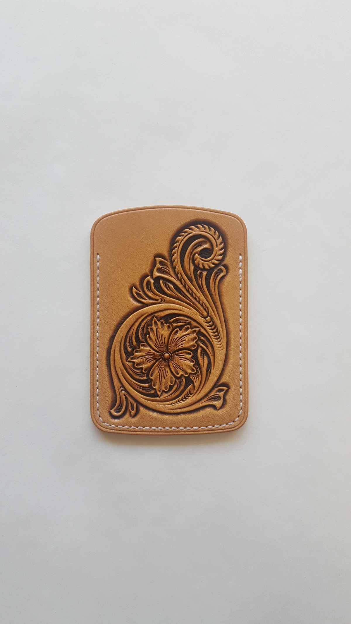 カービングパスケース【2】 | Ken Leathercraft