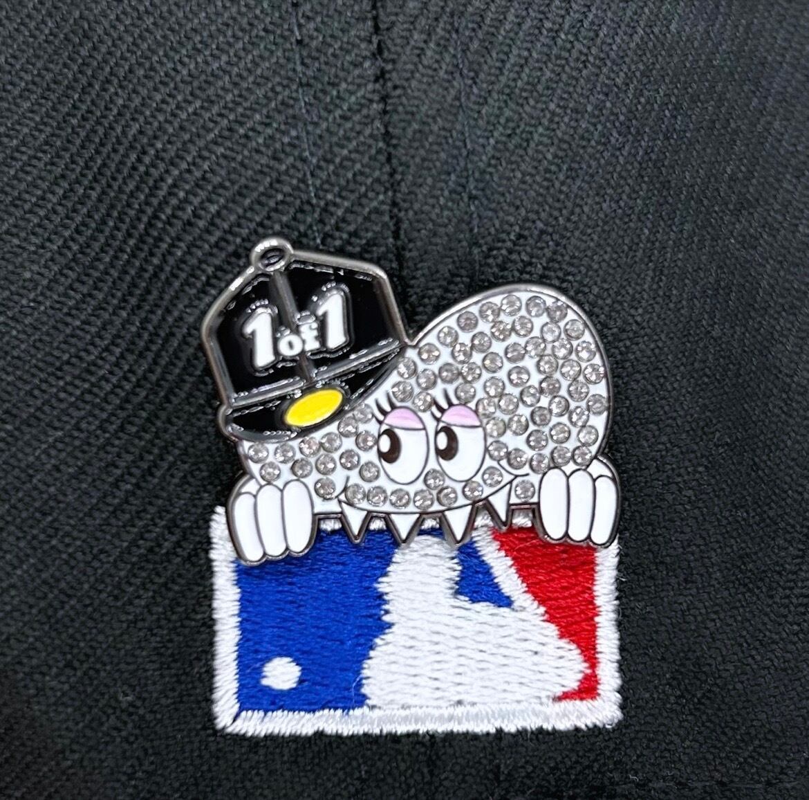 Hat Pins "Crystal Boo" | 1 of 1 Hats