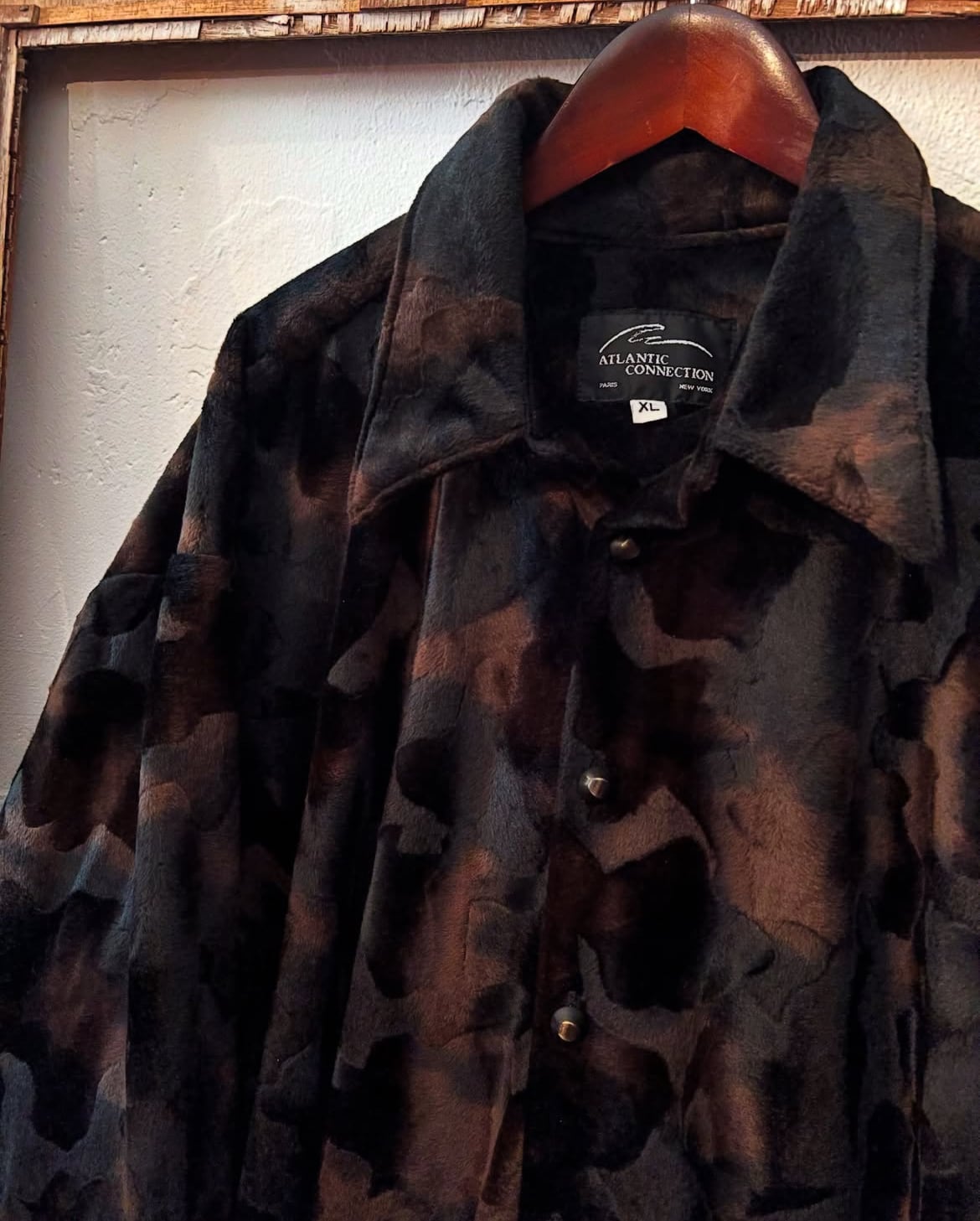 70's〜80's "ATLANTIC CONNECTION" L/S animal pattern velvet shirts【XL ...